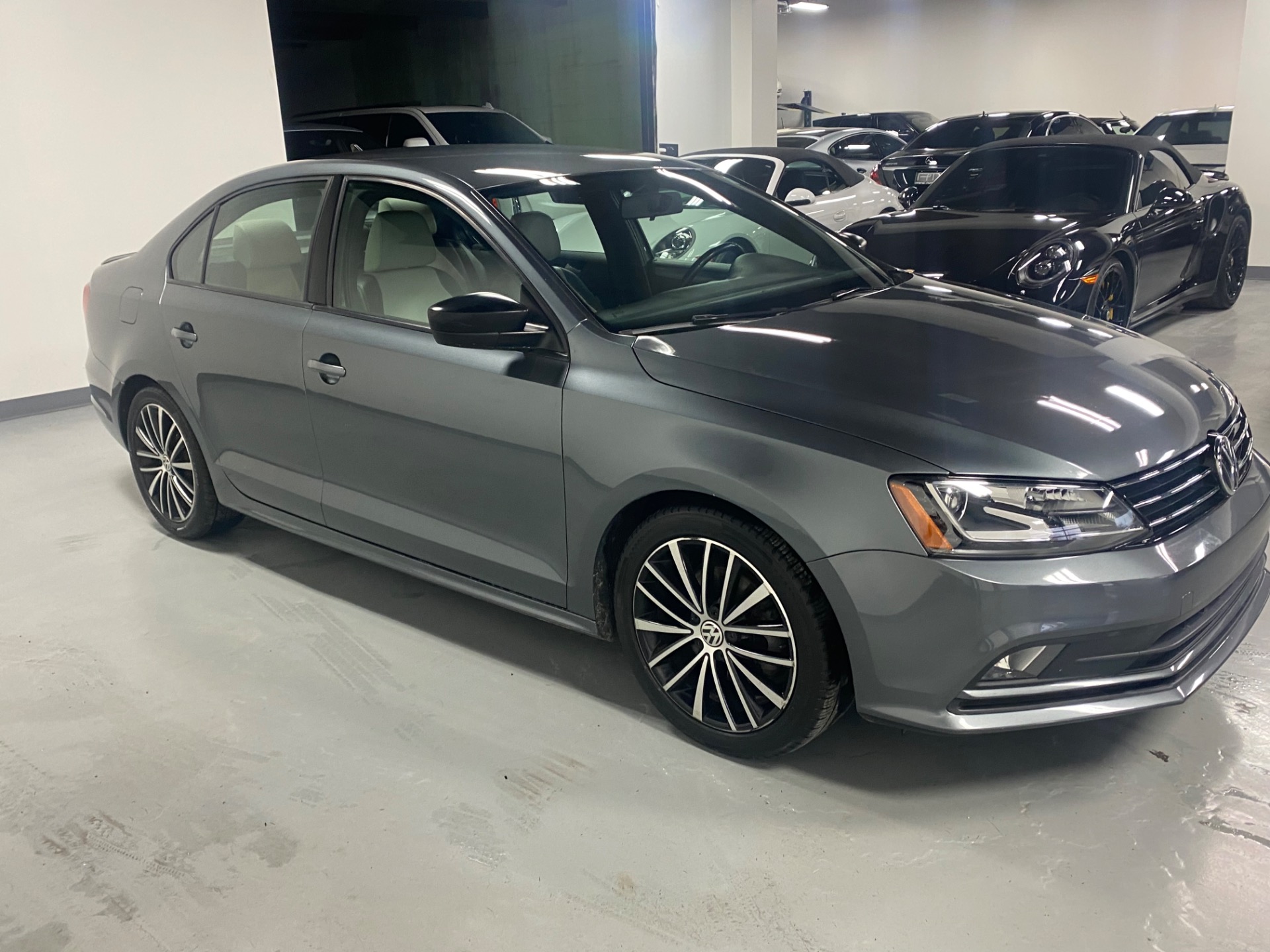 Used 2016 Platinum Gray Metallic Volkswagen Jetta 1.8T SPORT PZEV 1.8T ...