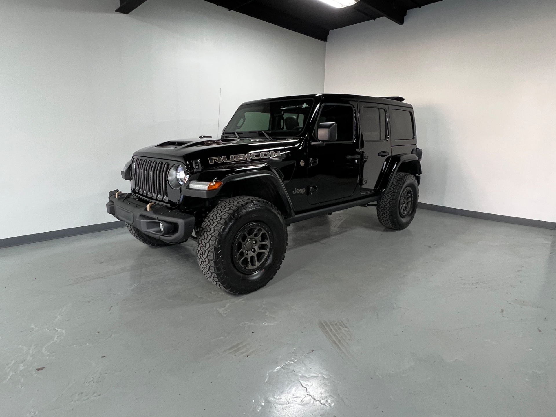 2022 Jeep Wrangler 2 Door Black