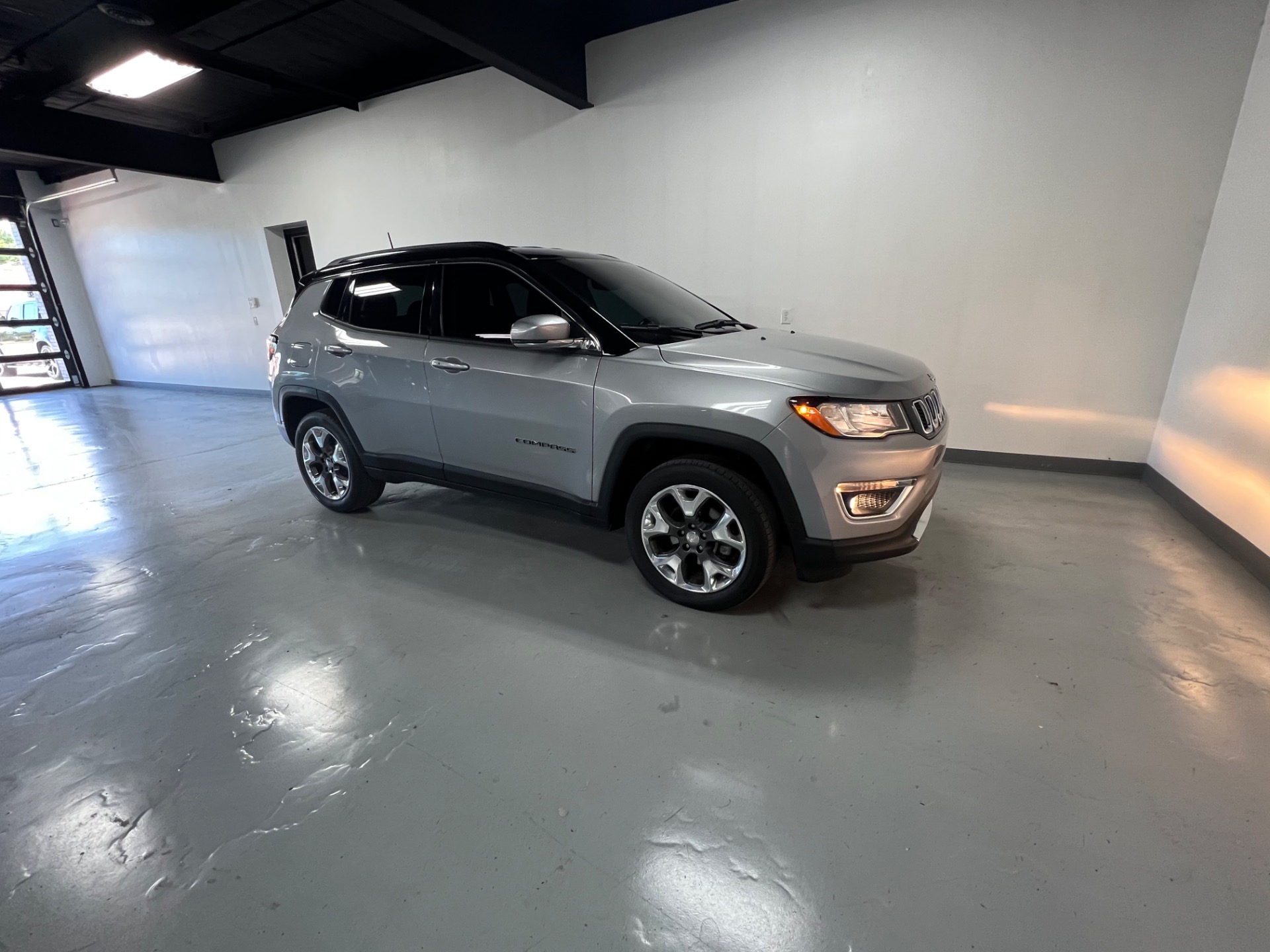 Used 2020 Billet Silver Metallic Clear Coat Jeep Compass limited 4x4 ...