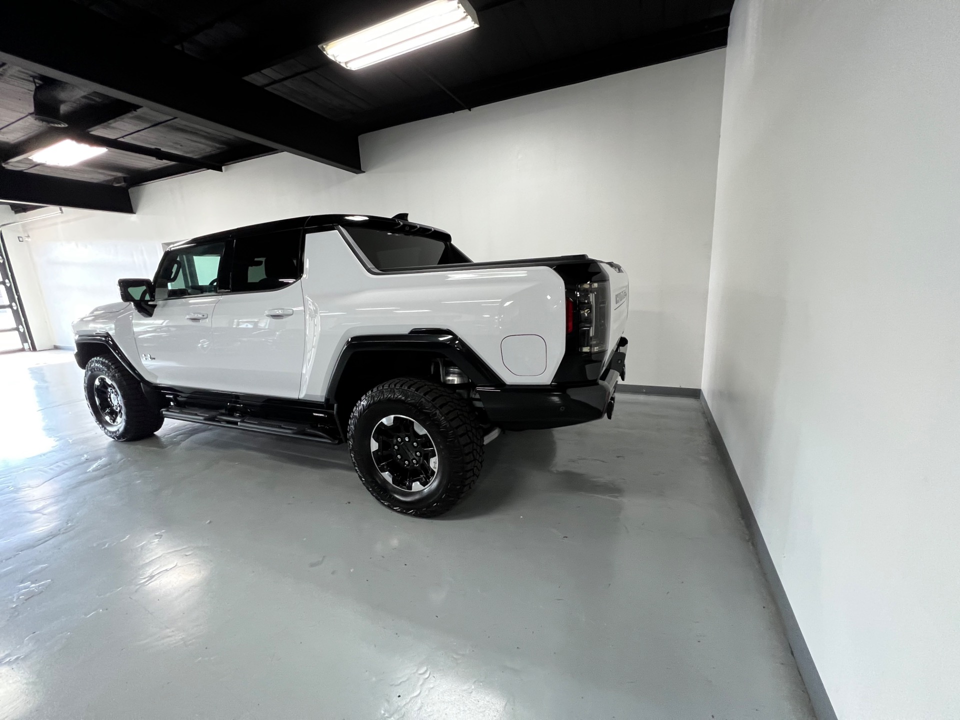 H4 2022 Hummer Truck