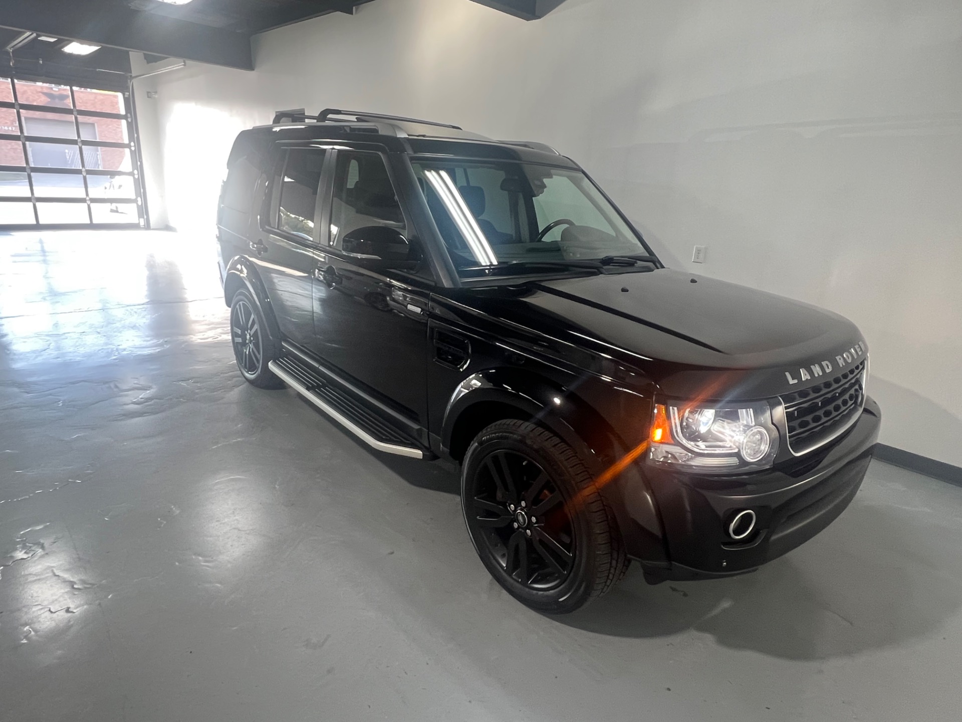 Used 2016 Santorini Black Metallic Land Rover LR4 HSE LUX LANDMARK EDT ...