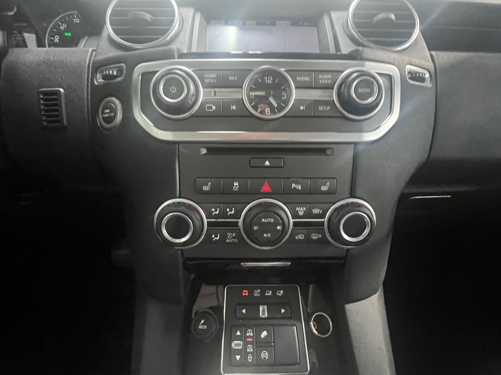 Used 2016 Santorini Black Metallic Land Rover LR4 HSE LUX LANDMARK EDT ...