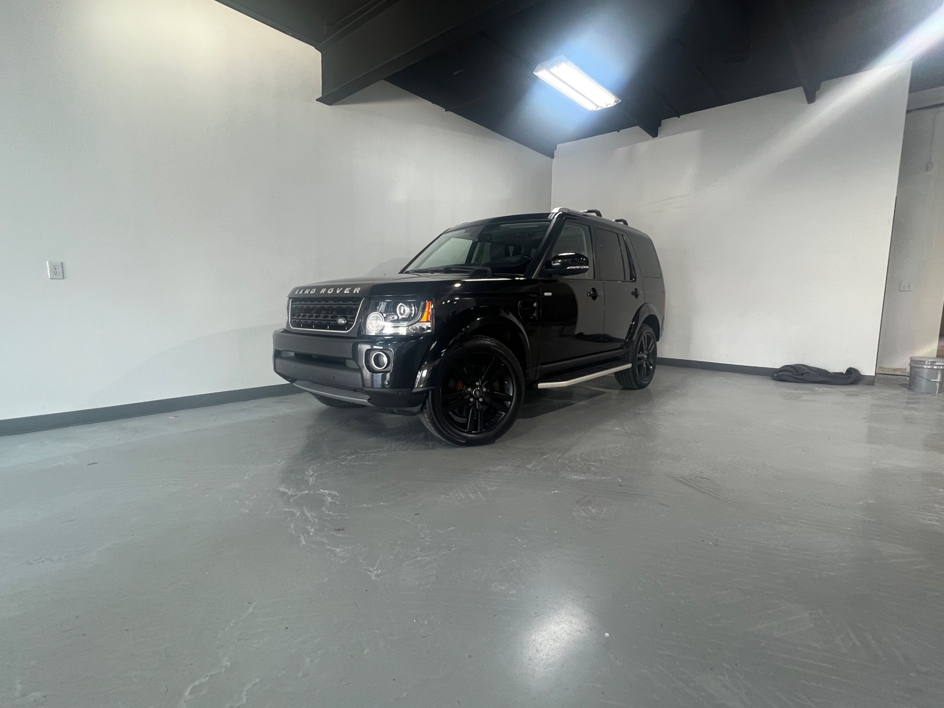 Used 2016 Santorini Black Metallic Land Rover LR4 HSE LUX LANDMARK EDT ...