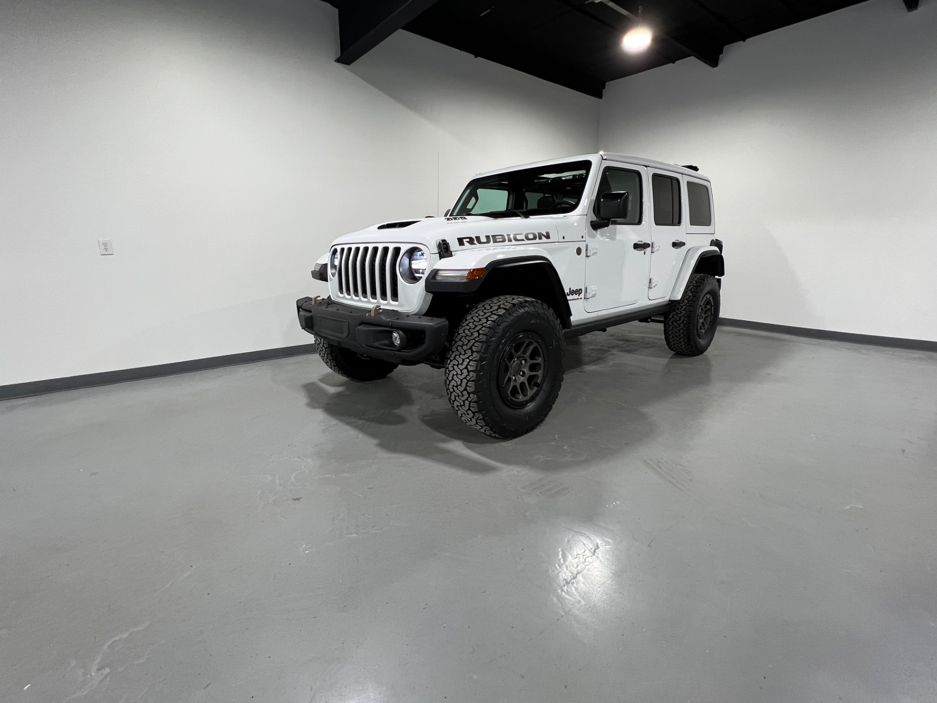 Used 2023 Bright White Clear Coat Jeep Wrangler Unlimited RUBICON 392 4X4 470HP Rubicon 392 For ...
