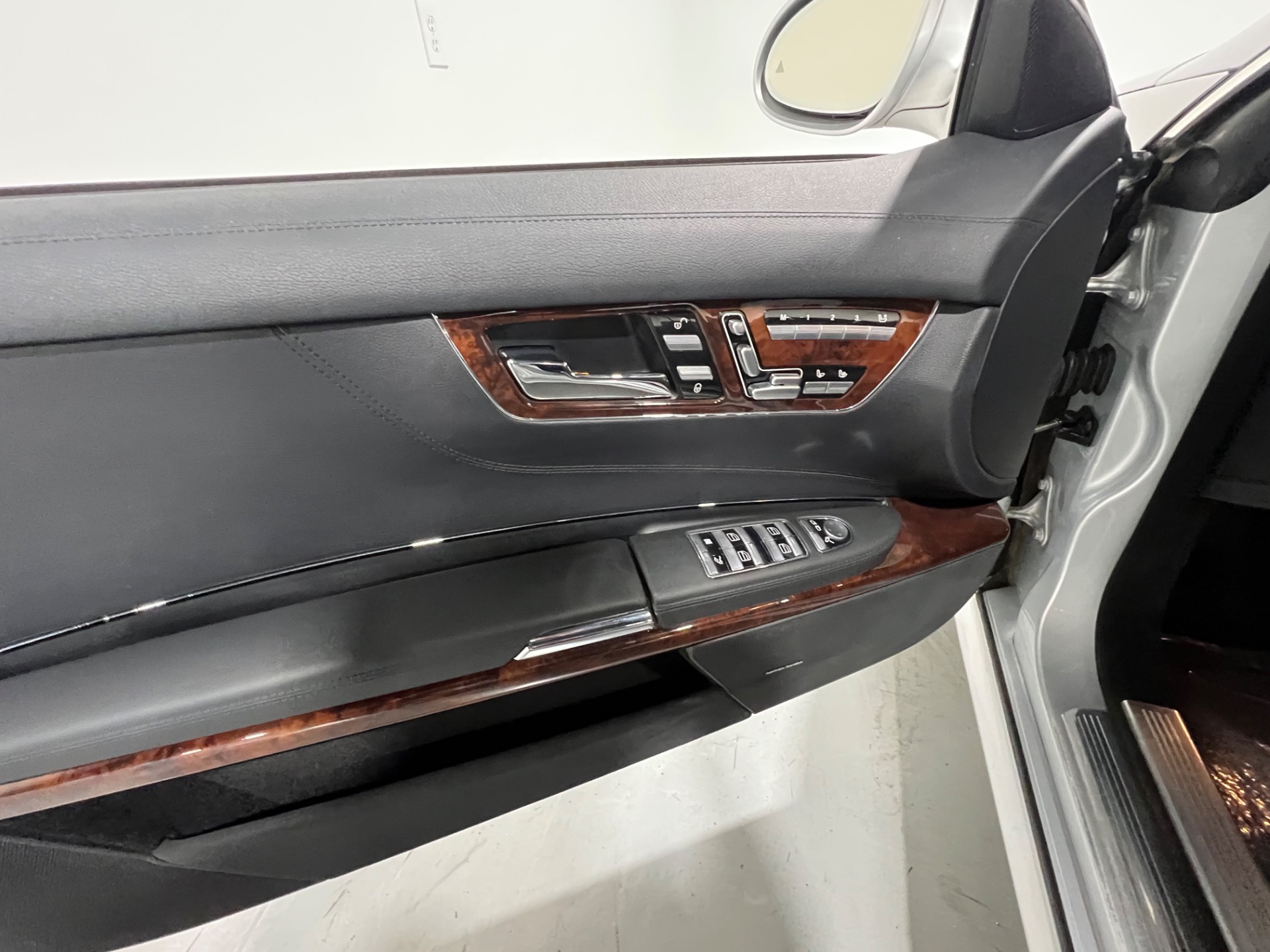 Used 2008 Iridium Silver Metallic Mercedes-Benz CL-Class CL550 CL 550 ...