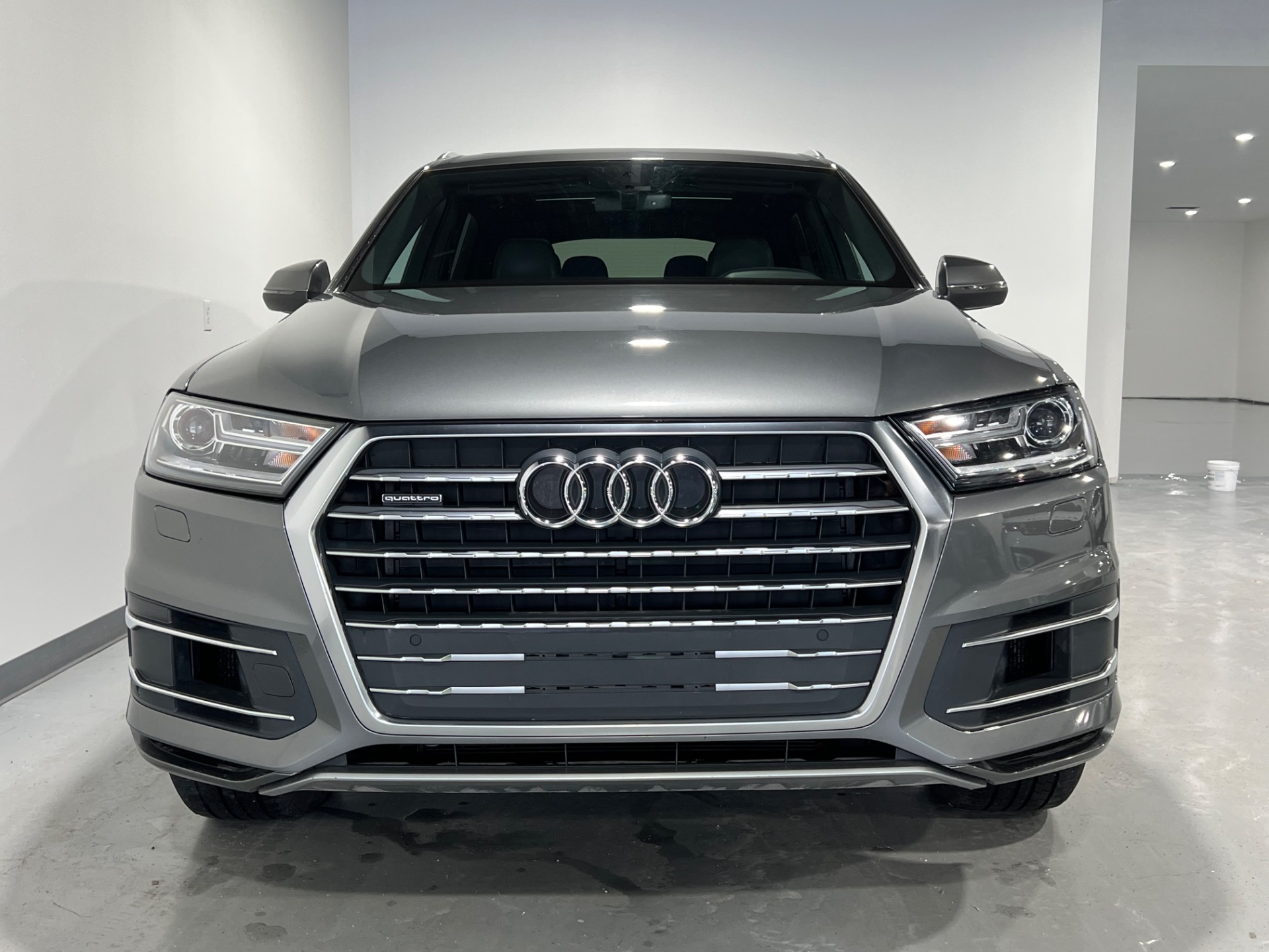 Used 2017 Graphite Gray Metallic Audi Q7 3.0t premium quattro awd 3.0T ...