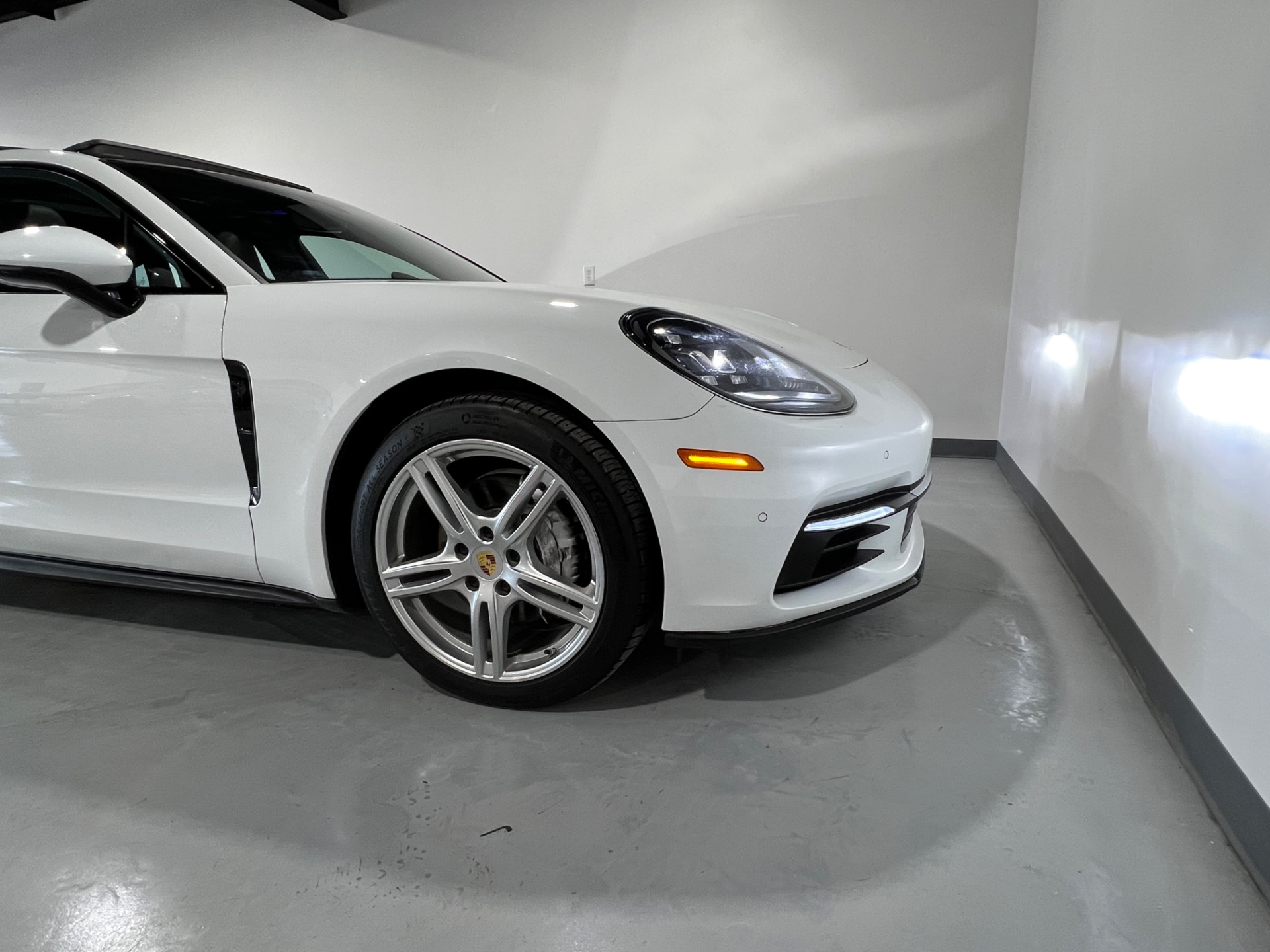 Used 2017 White Porsche Panamera 4 awd 4 For Sale (Sold) | Prime Motorz ...