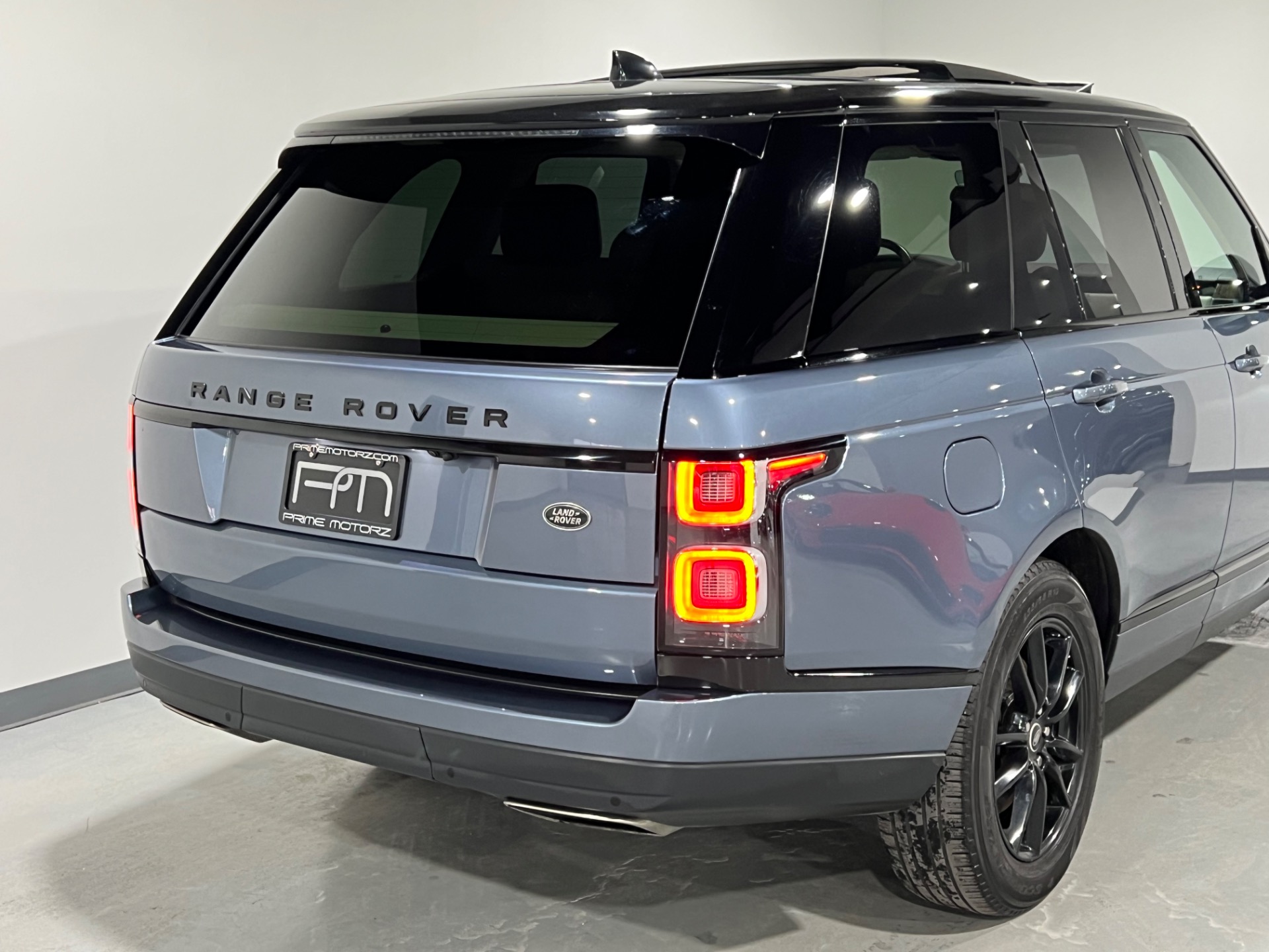 Used 2019 Byron Blue Metallic Land Rover Range Rover AWD For Sale (Sold ...