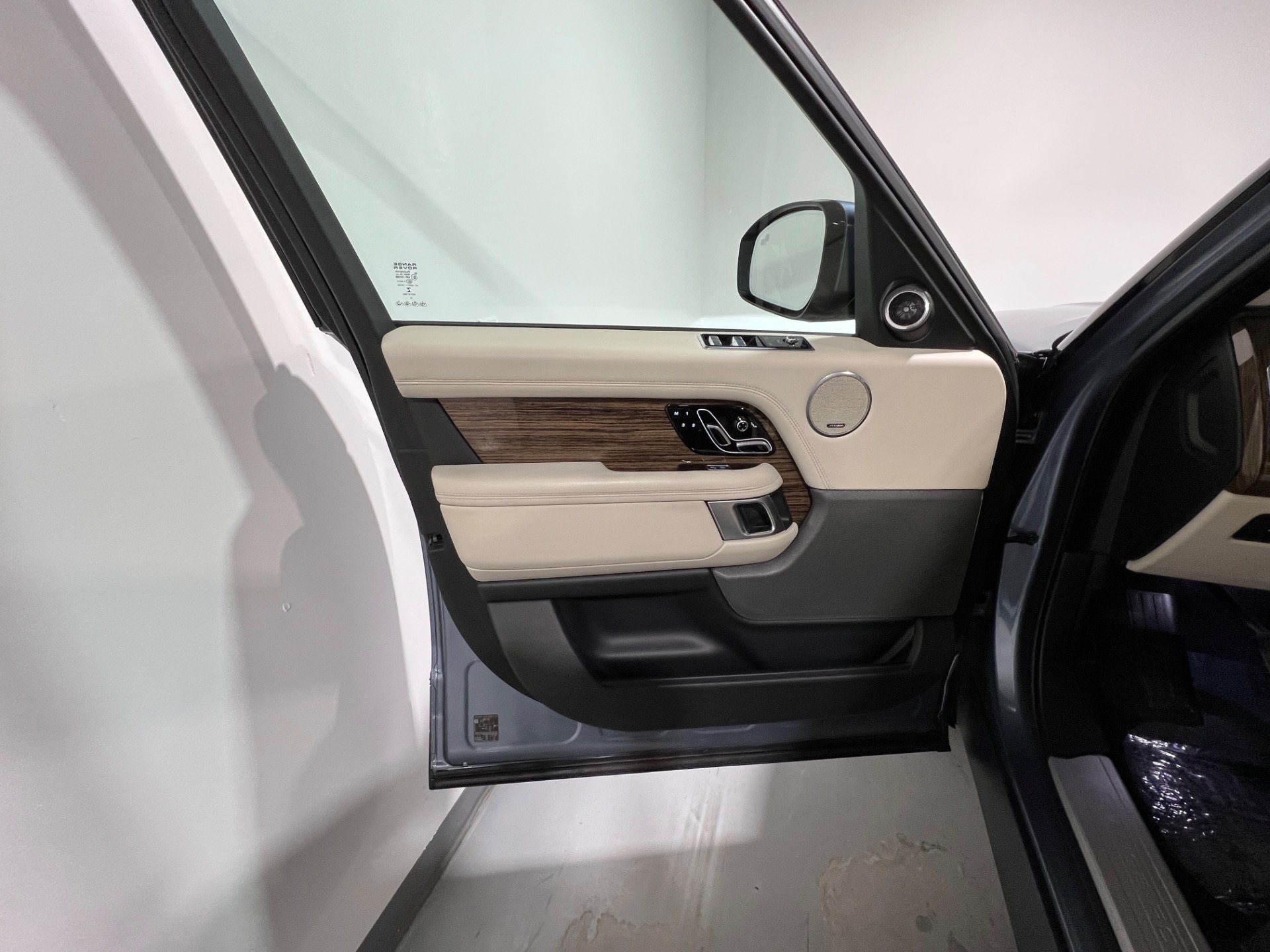 Used 2019 Byron Blue Metallic Land Rover Range Rover AWD For Sale (Sold ...