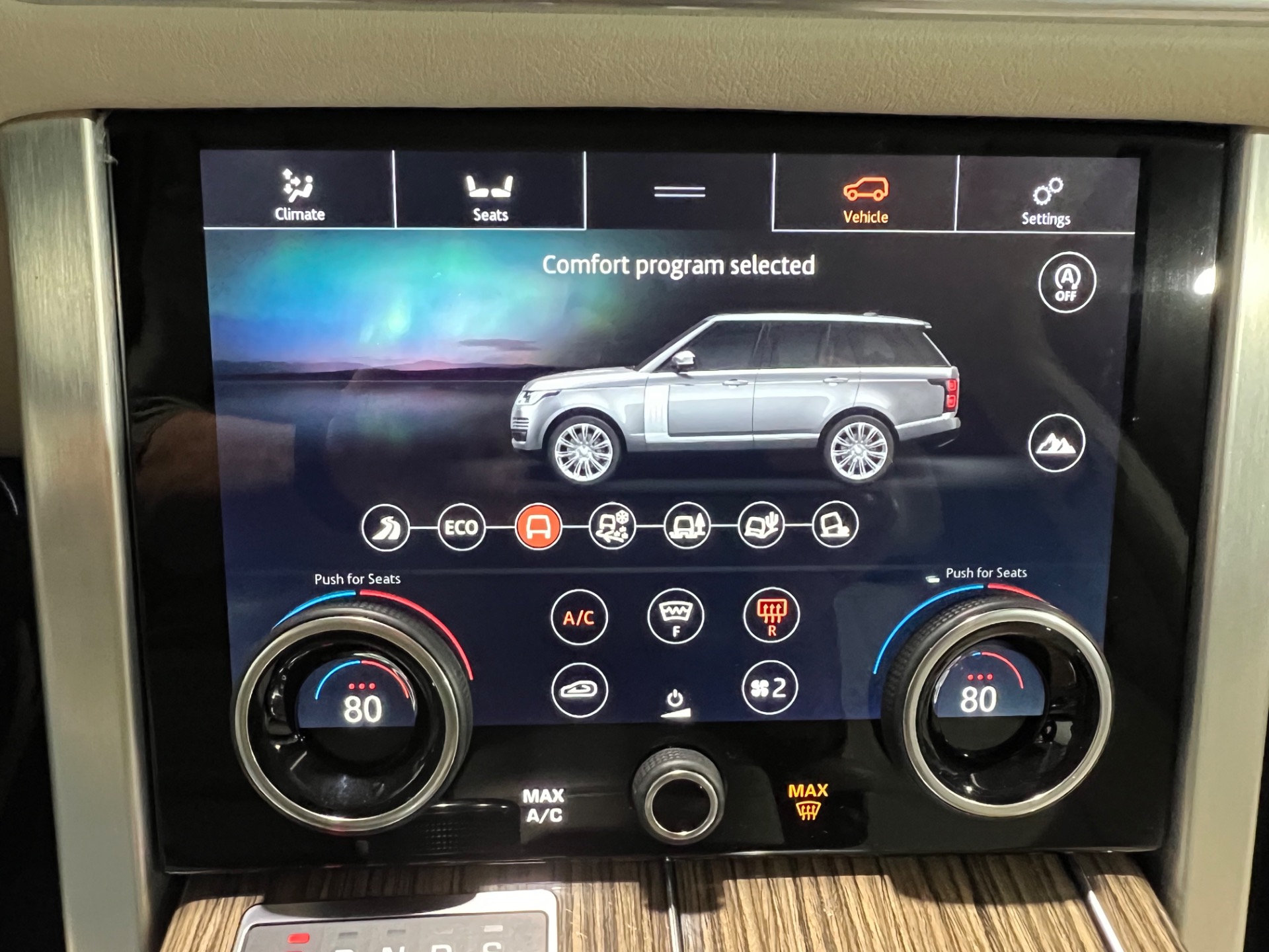 Used 2019 Byron Blue Metallic Land Rover Range Rover AWD For Sale (Sold ...