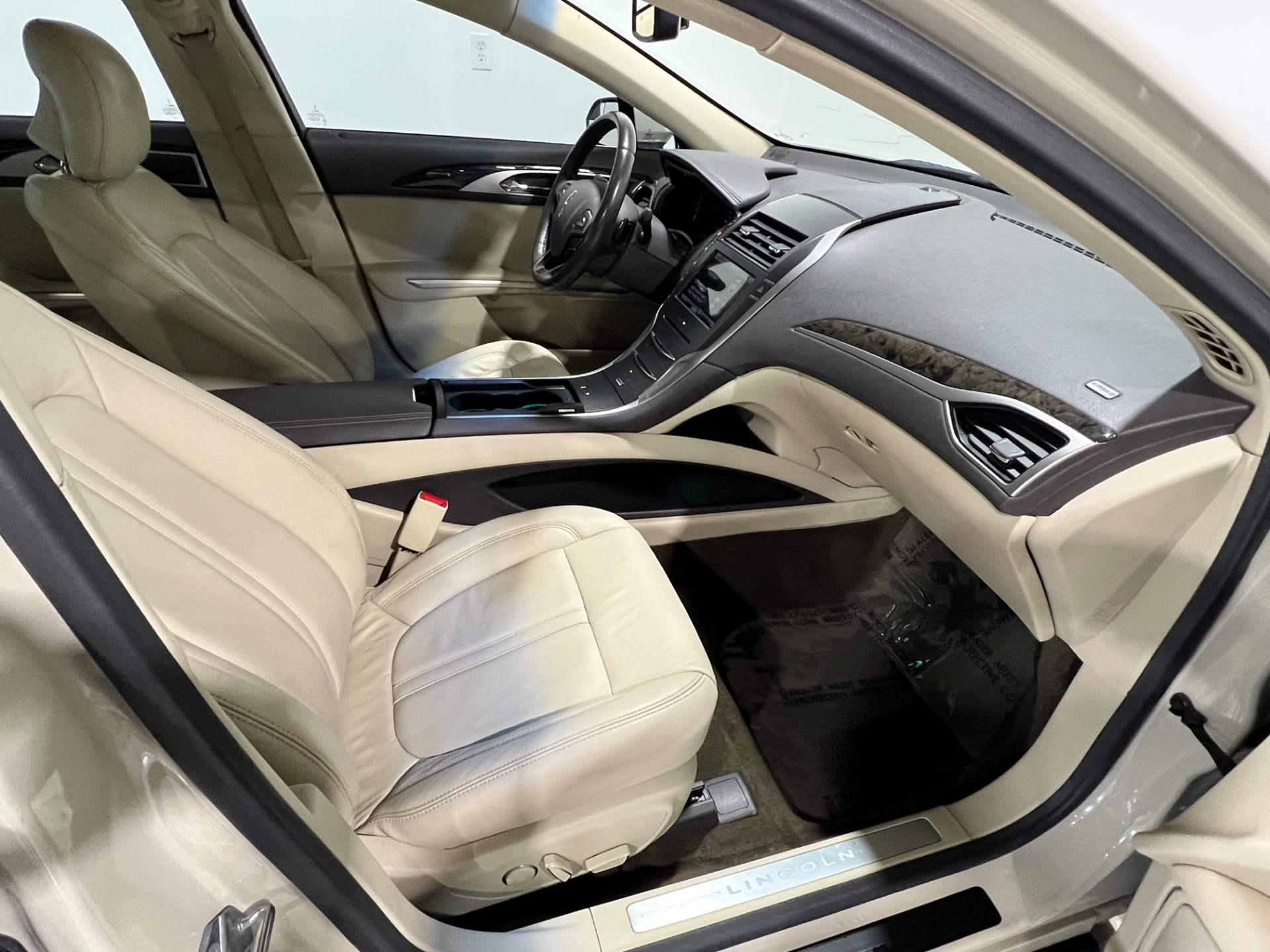 Used 2015 Bronze Fire Metallic Tinted Clearcoat Lincoln MKZ 4DR SEDAN ...