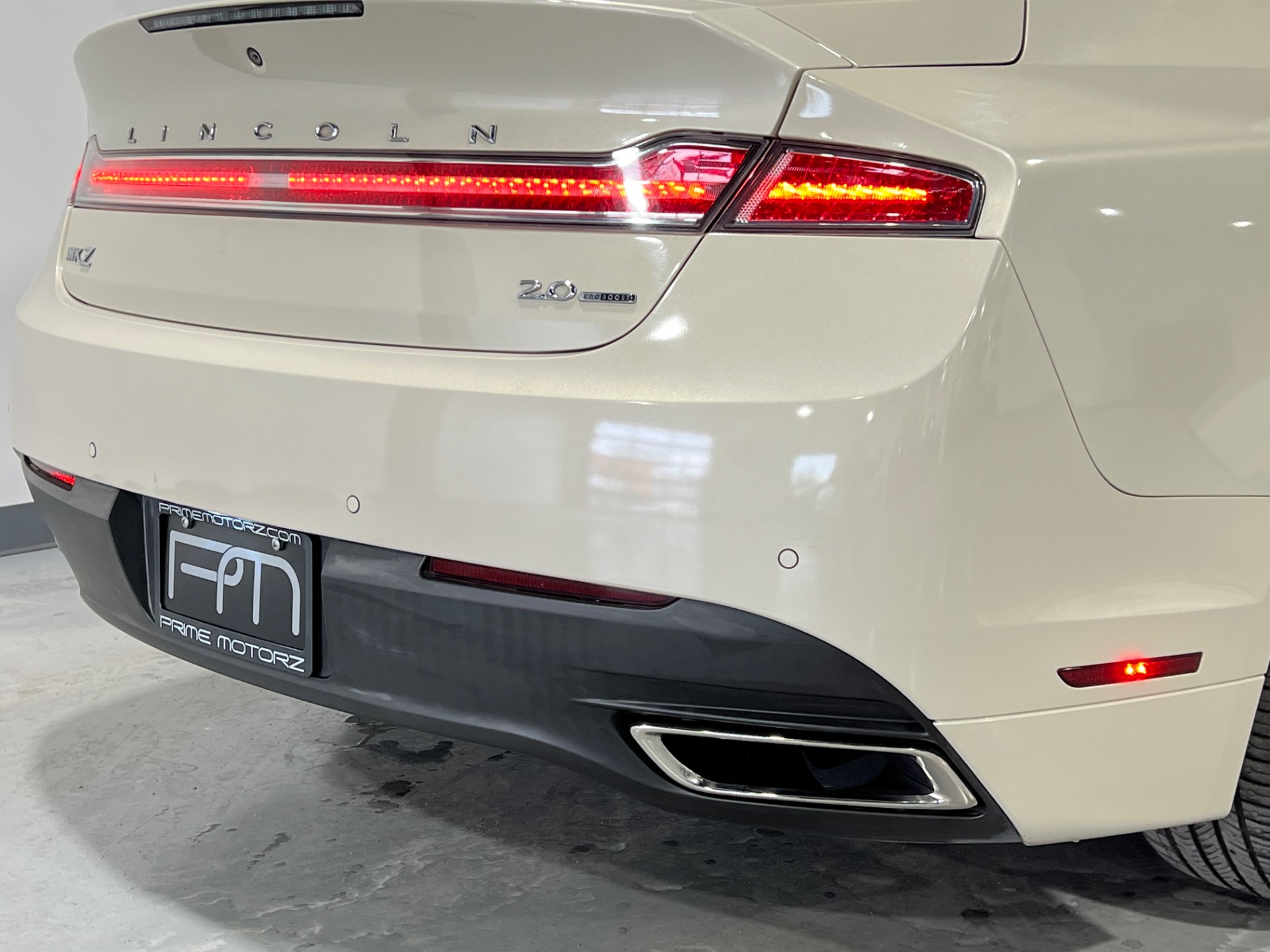 Used 2015 Bronze Fire Metallic Tinted Clearcoat Lincoln MKZ 4DR SEDAN ...