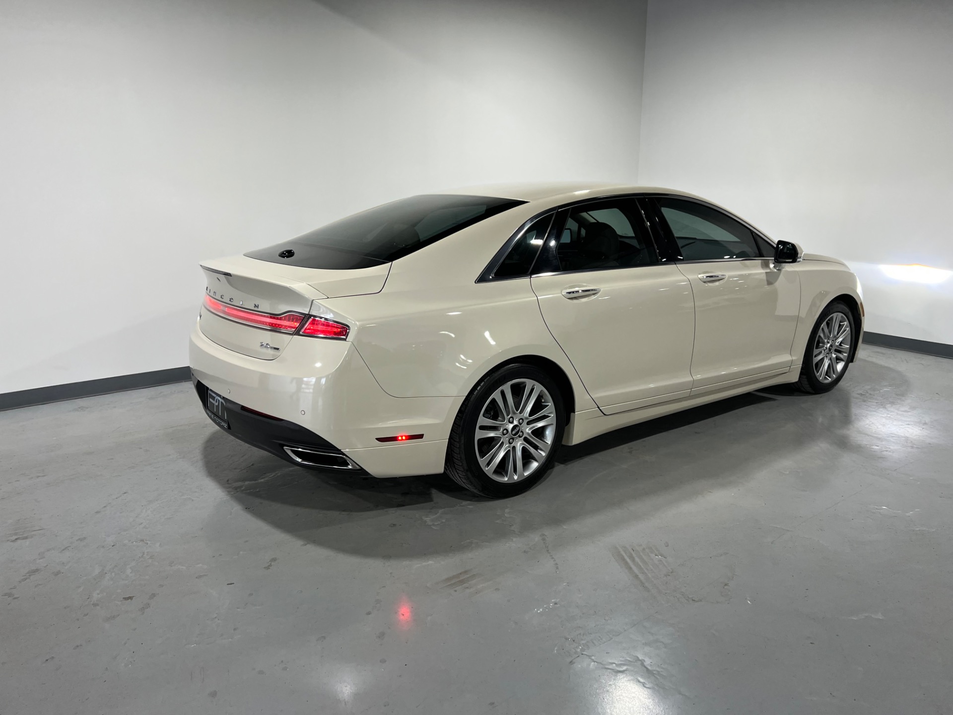 Used 2015 Bronze Fire Metallic Tinted Clearcoat Lincoln MKZ 4DR SEDAN ...
