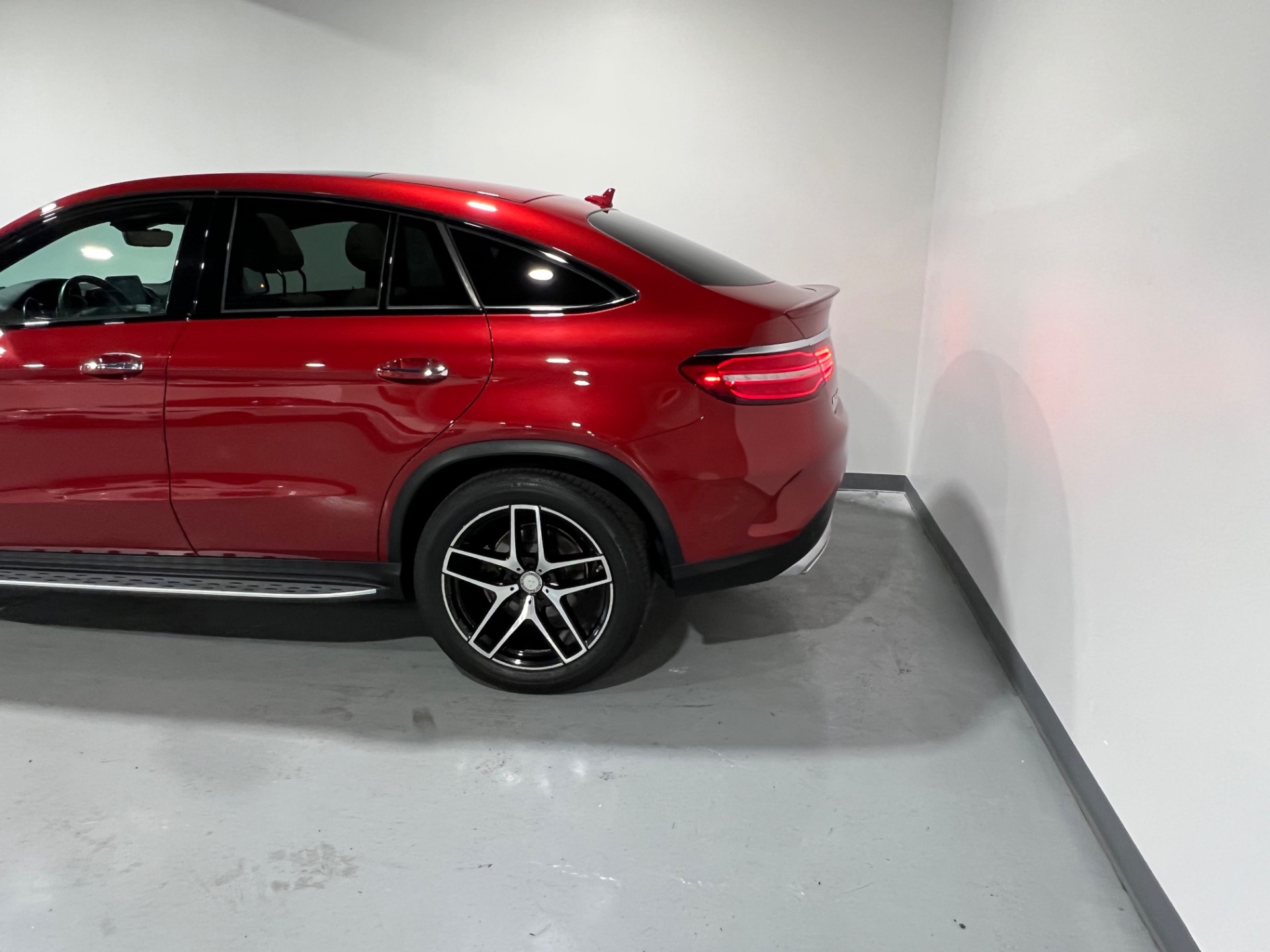 Used 2016 designo Cardinal Red Metallic Mercedes-Benz GLE 450 AMG ...