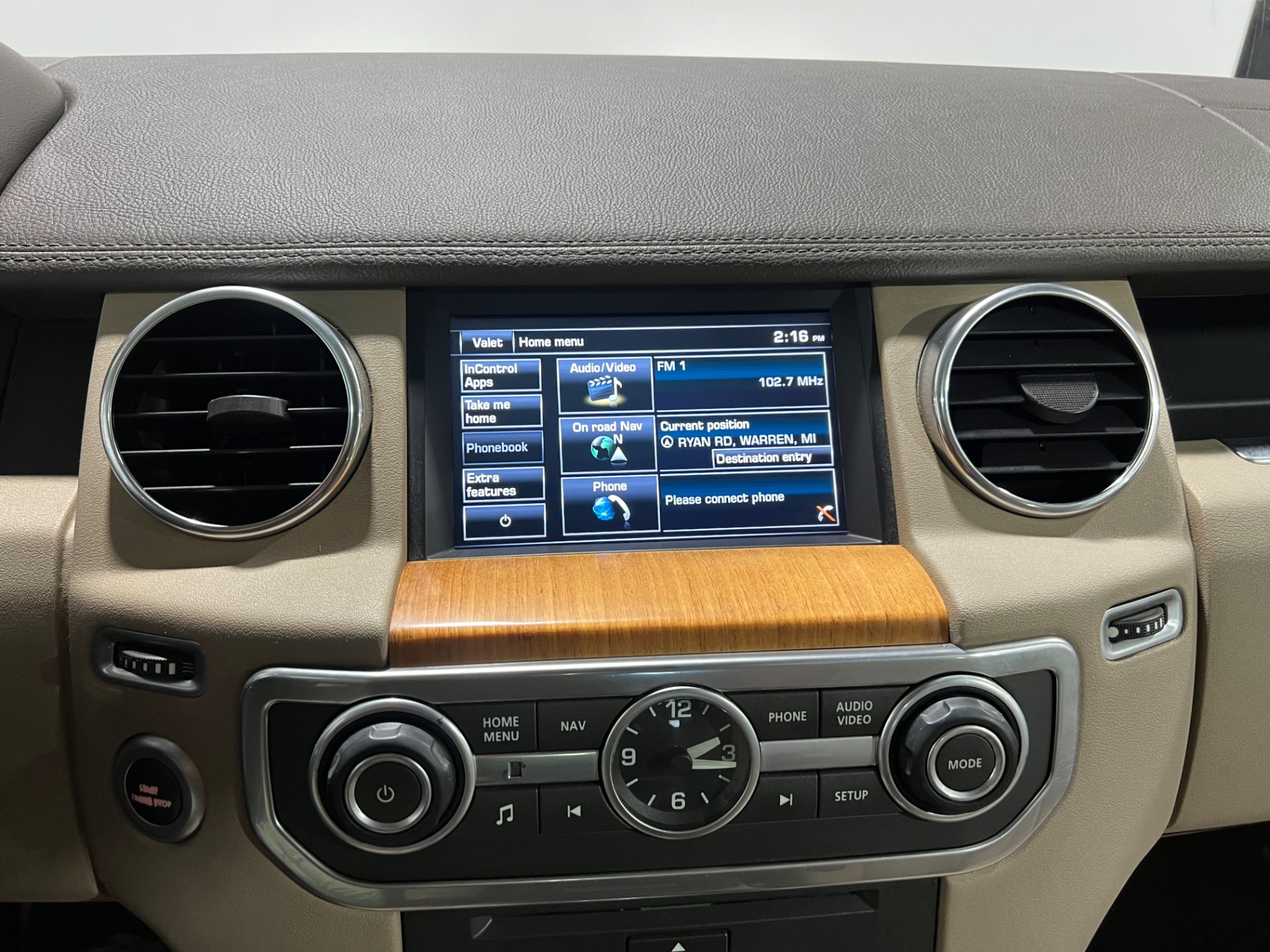 Used 2015 Kaikoura Stone Metallic Land Rover LR4 hse awd HSE For Sale ...