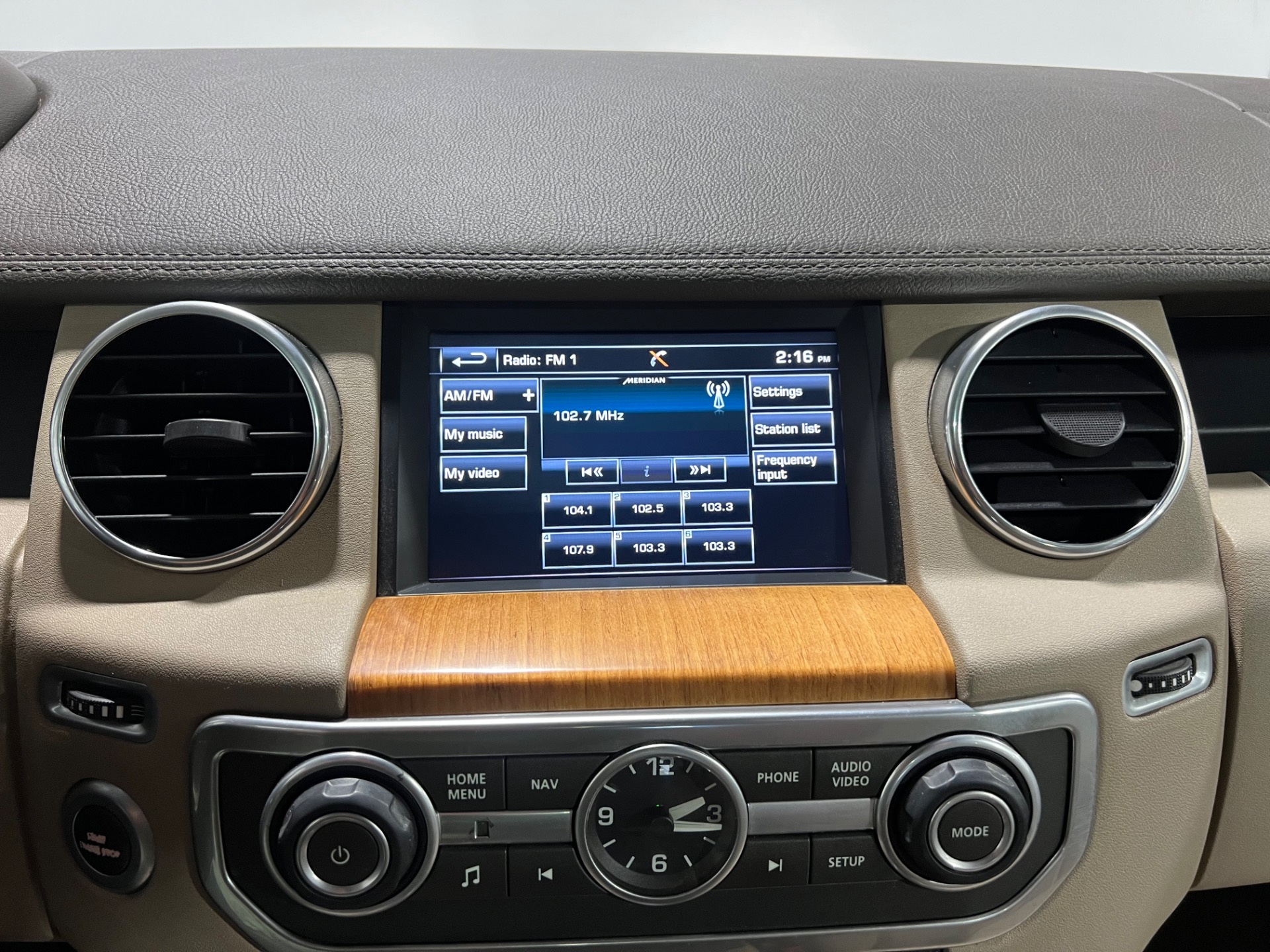 Used 2015 Kaikoura Stone Metallic Land Rover LR4 hse awd HSE For Sale ...