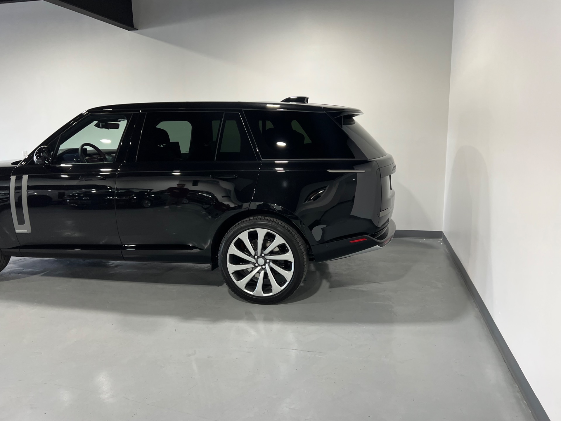 Used 2023 Santorini Black Metallic Land Rover Range Rover P530 ...