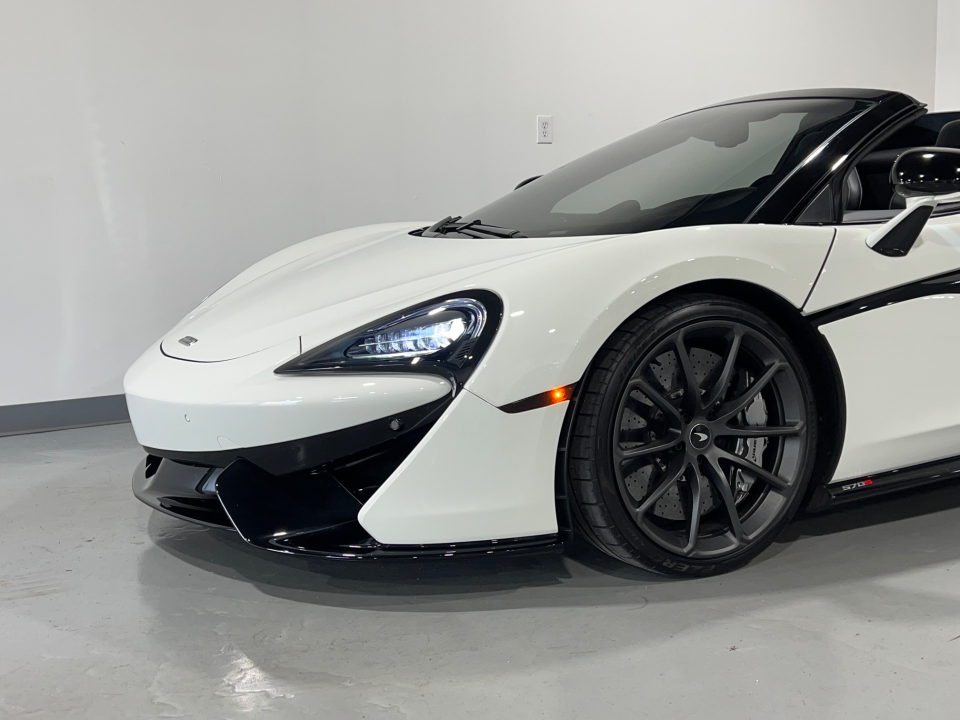 Used 2020 WHITE McLaren 570S Spider 2DR CONVERTIBLE For Sale (Sold ...