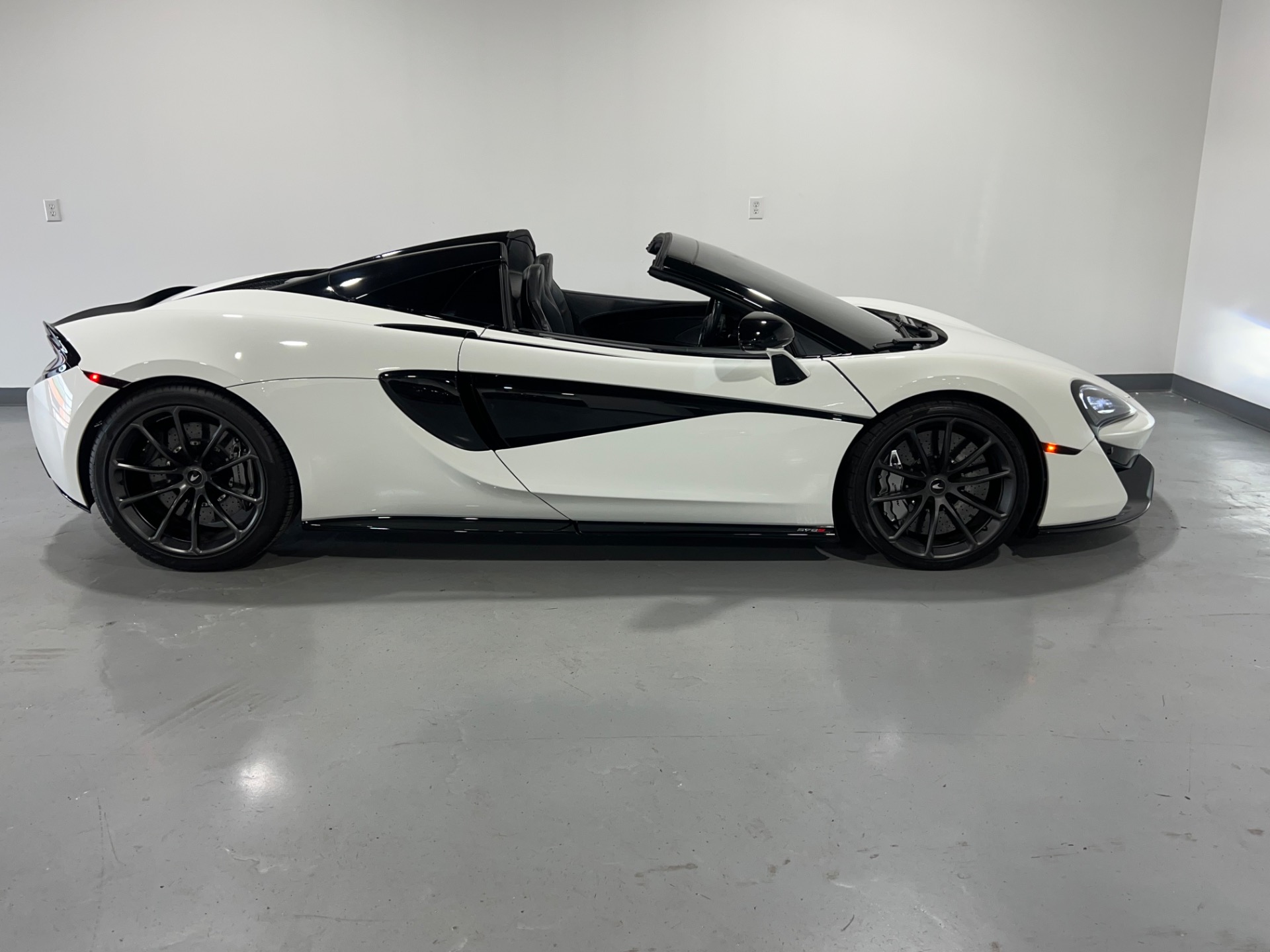 Used 2020 WHITE McLaren 570S Spider 2DR CONVERTIBLE For Sale (Sold ...
