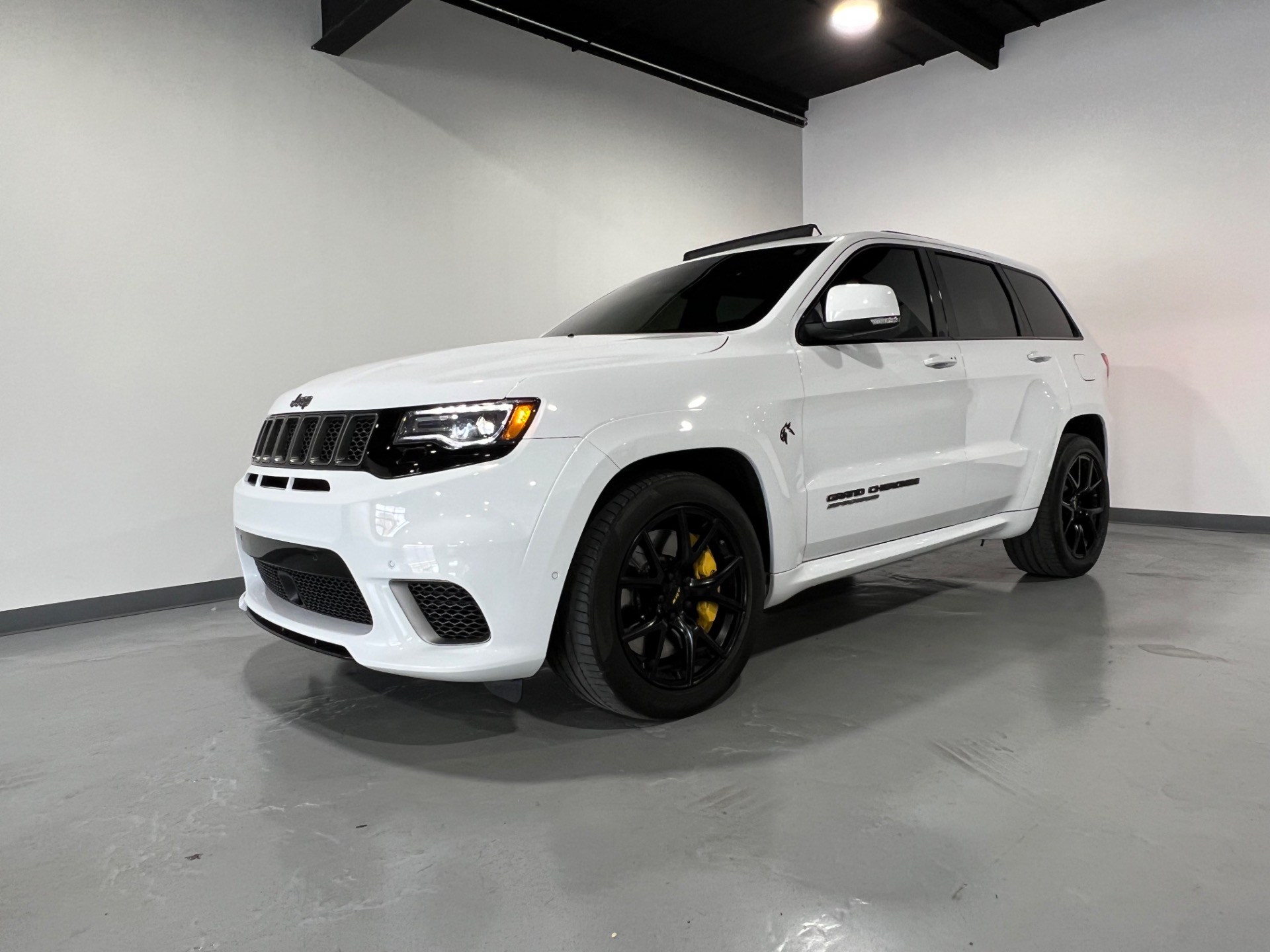 Used 2021 Bright White Clear Coat Jeep Grand Cherokee, 51% OFF