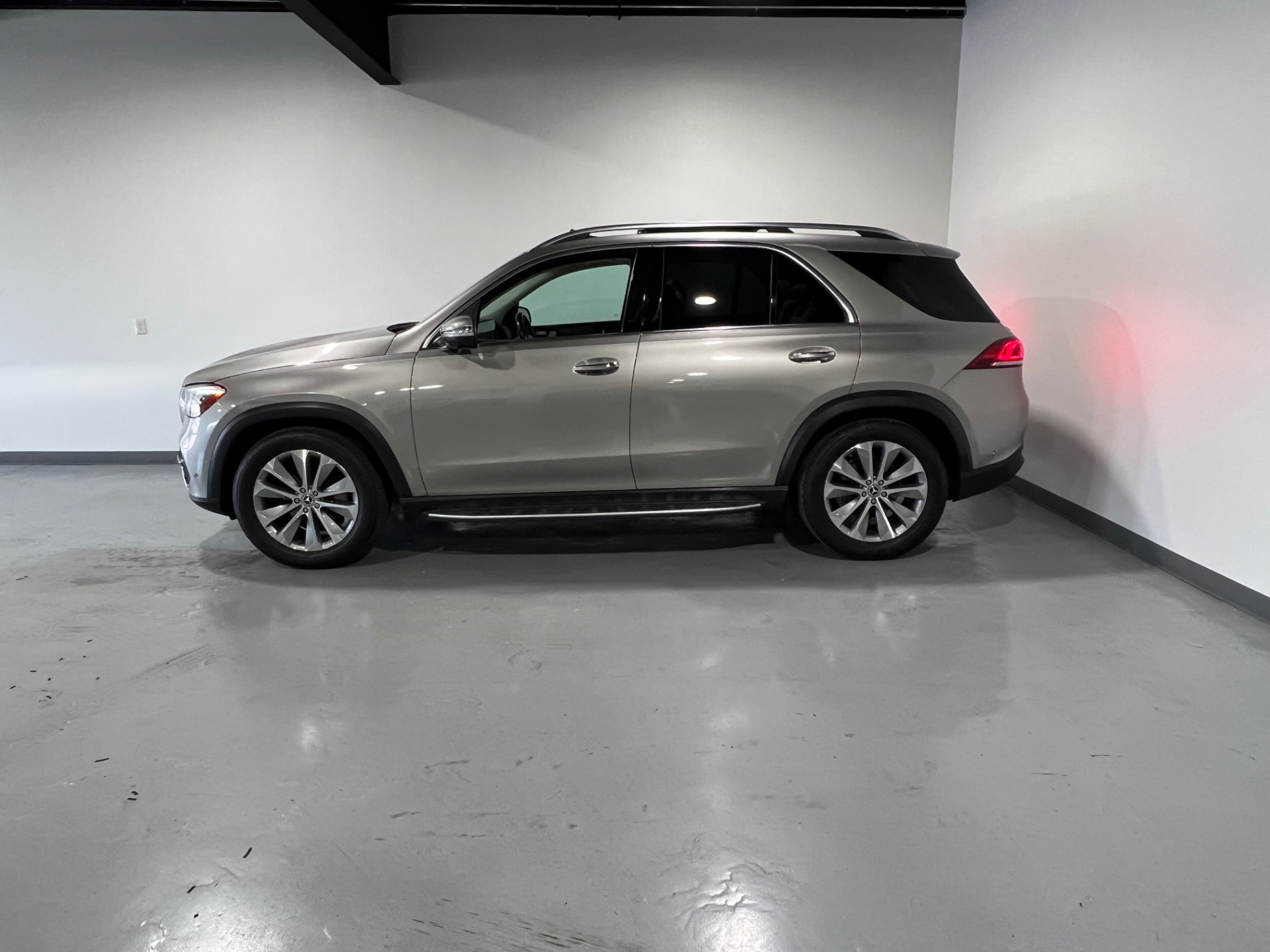 Used 2020 Mojave Silver Metallic Mercedes-Benz GLE 350 3rd row seating ...