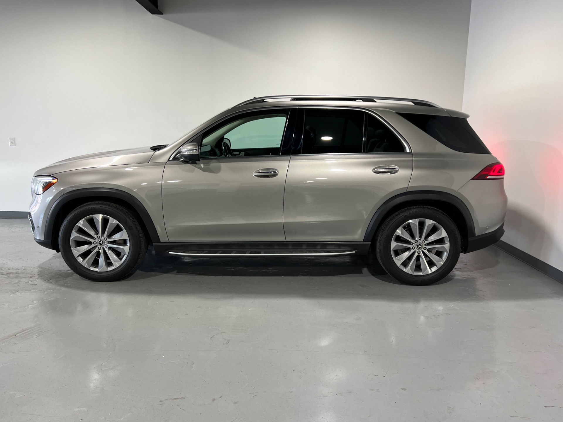 Used 2020 Mojave Silver Metallic Mercedes-Benz GLE 350 3rd row seating ...