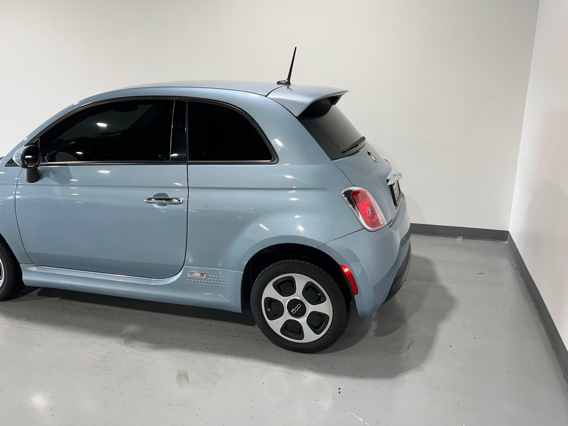 Used 2015 Celeste Blu FIAT 500e For Sale (Sold) | Prime Motorz Stock #4289