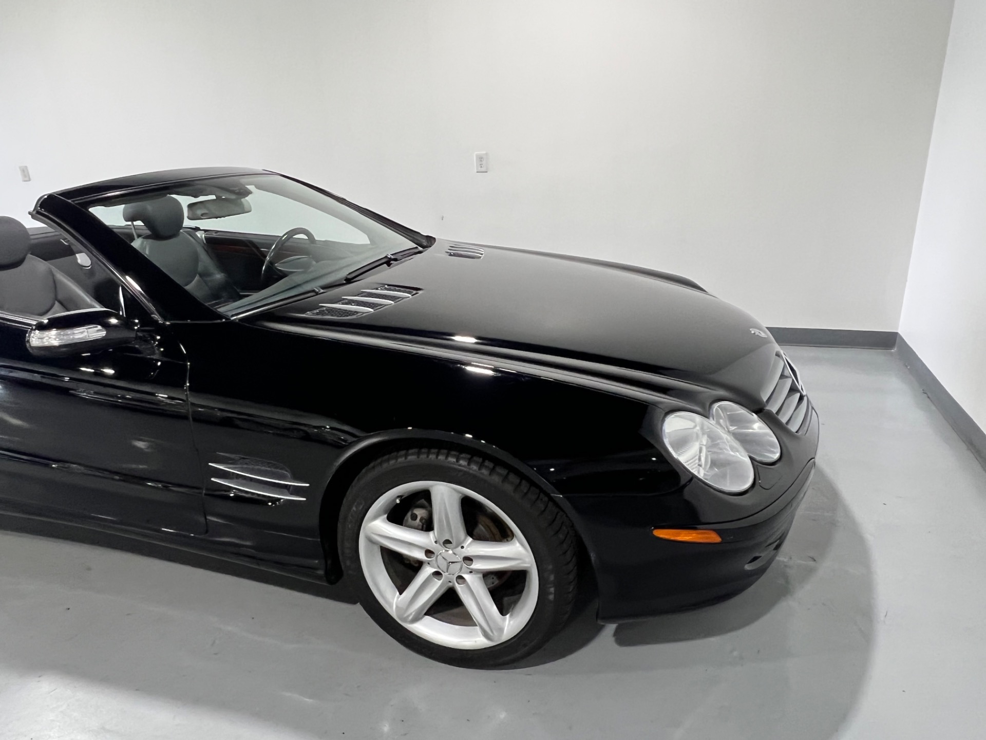 Used 2005 Black Mercedes-Benz SL-Class SL500 SL 500 For Sale (Sold ...