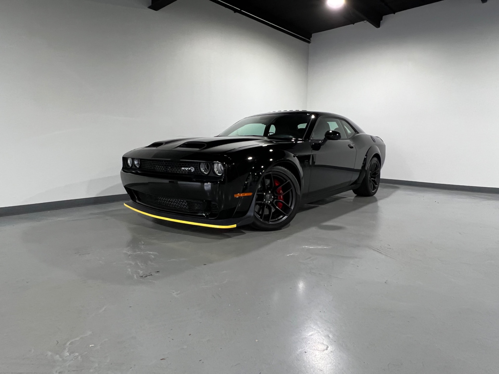 Used 2019 Pitch Black Clear Coat Dodge Challenger SRT HELLCAT REDEYE ...
