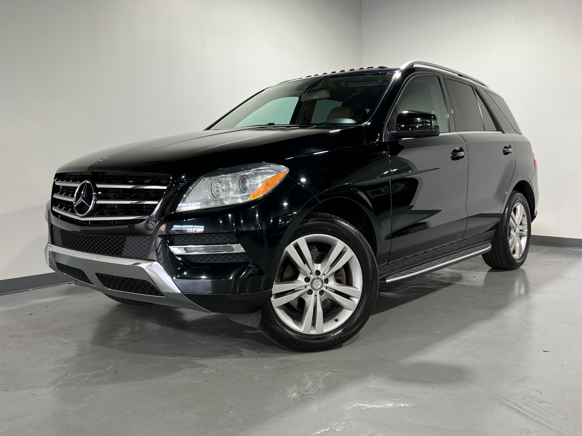 Used 2014 Black Mercedes-Benz M-Class ML350 AWD ML 350 4MATIC For Sale ...