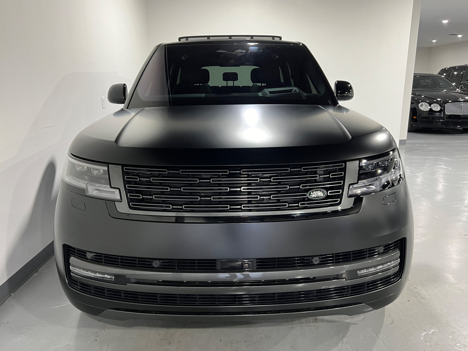 Used 2023 Santorini Black Metallic Land Rover Range Rover P530 SE V8 S ...