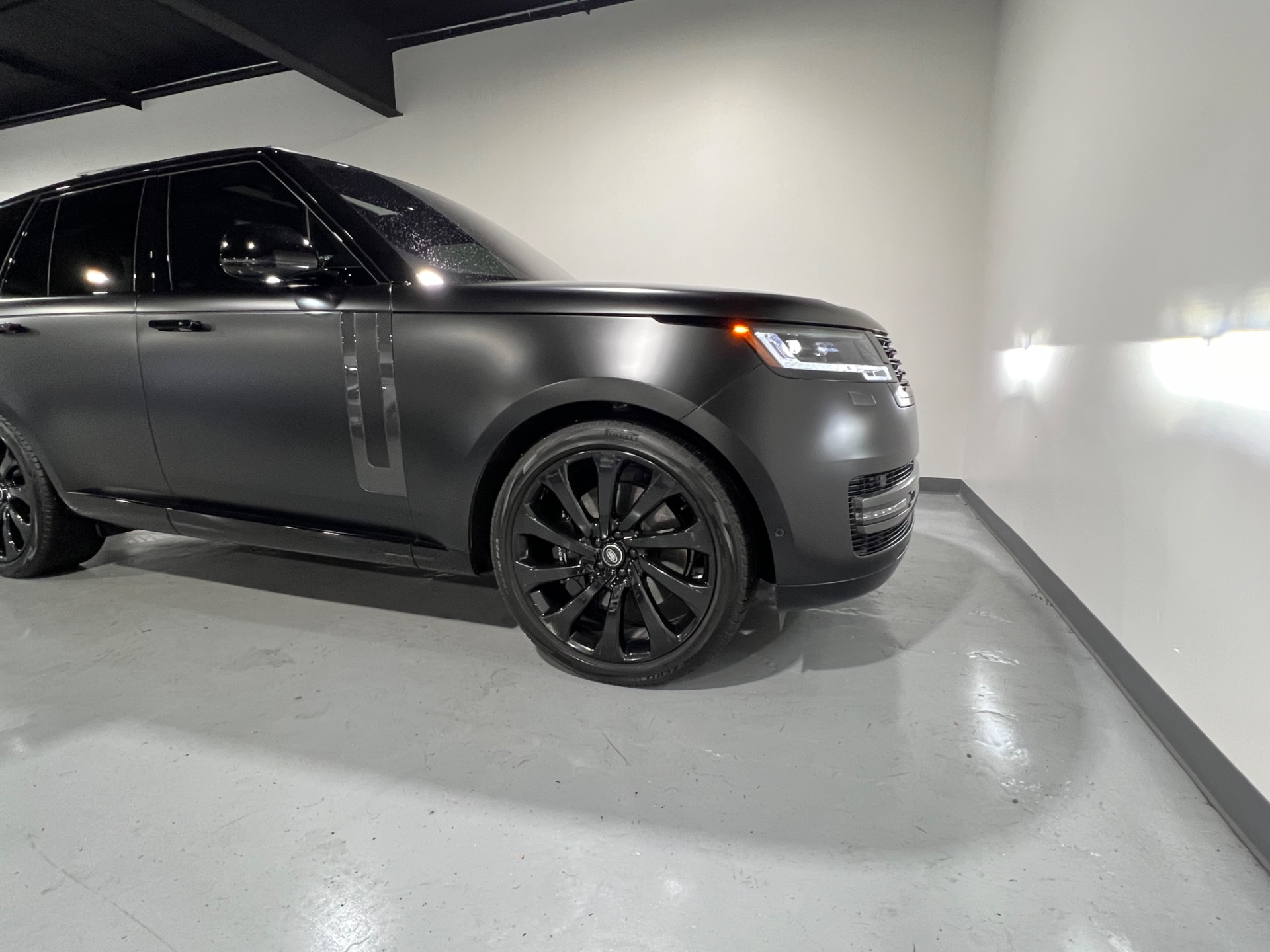 Used 2023 Santorini Black Metallic Land Rover Range Rover P530 SE V8 S ...