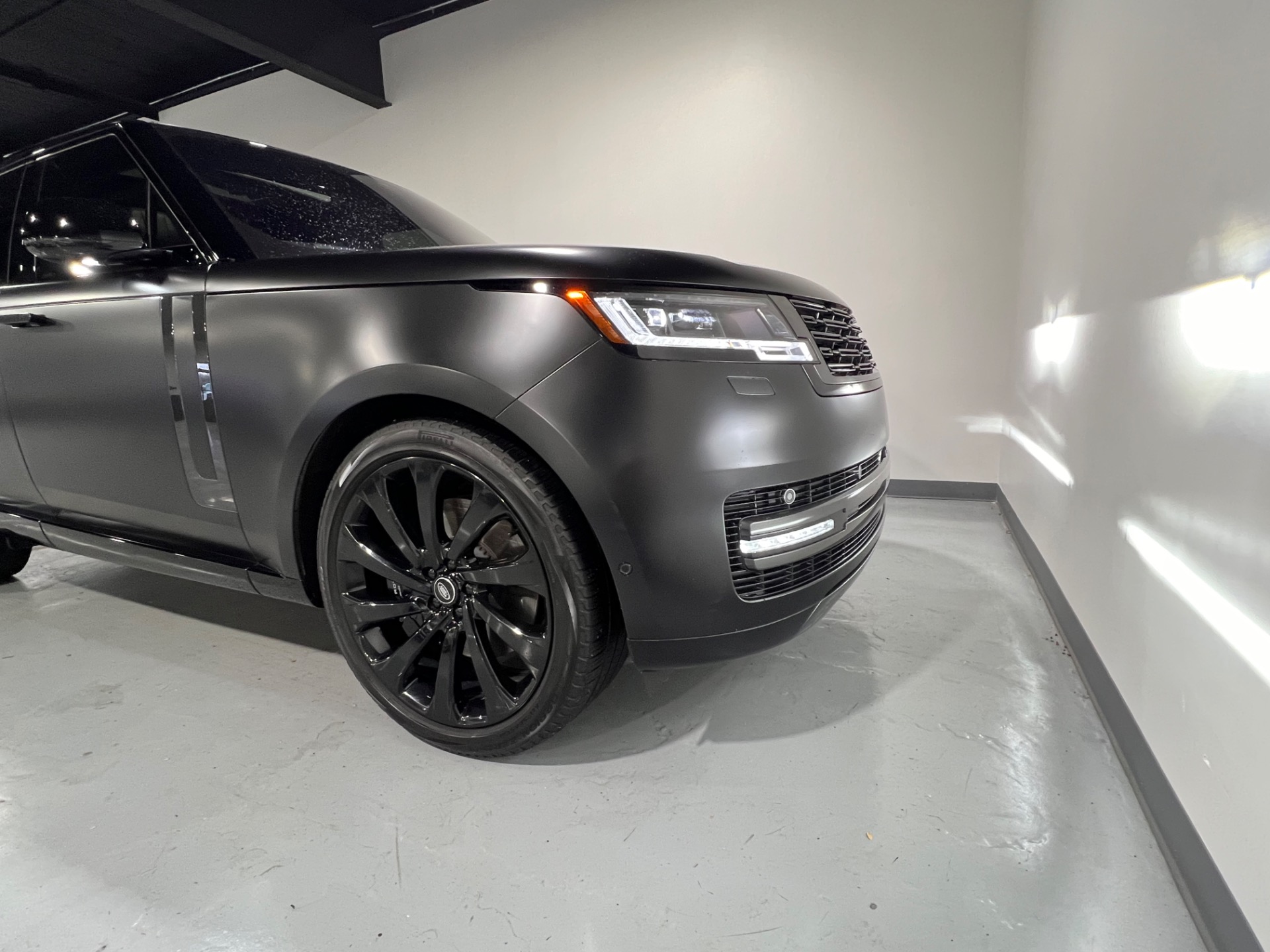 Used 2023 Santorini Black Metallic Land Rover Range Rover P530 SE V8 S ...