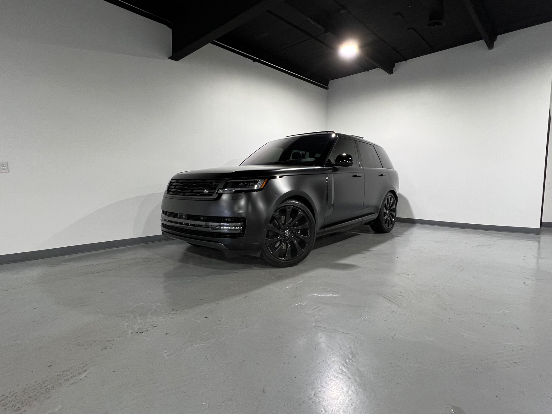 Used 2023 Santorini Black Metallic Land Rover Range Rover P530 SE V8 S ...