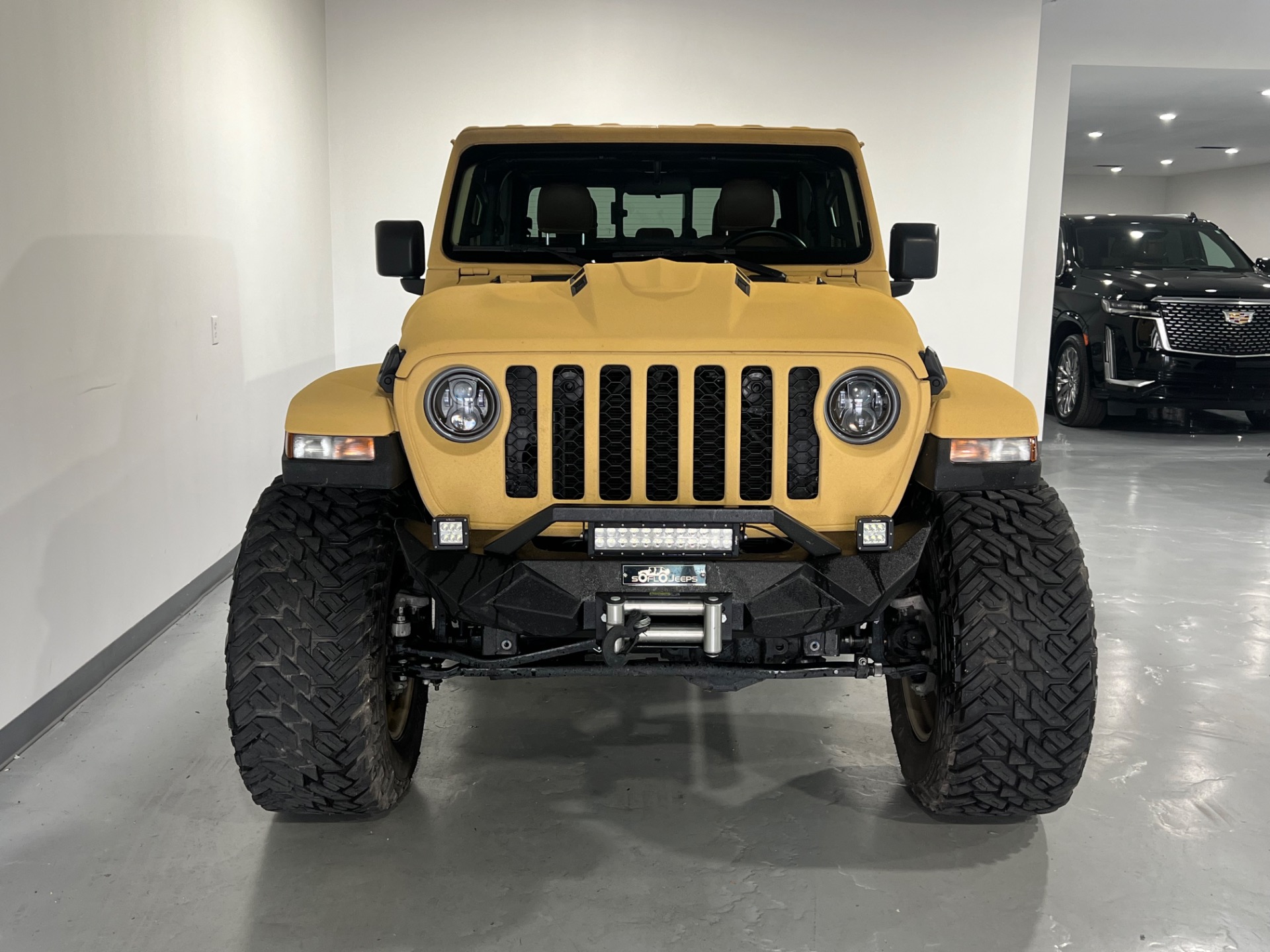 Used 2022 Tan Armorered Coating Jeep Gladiator Custom 4 Lifted ...