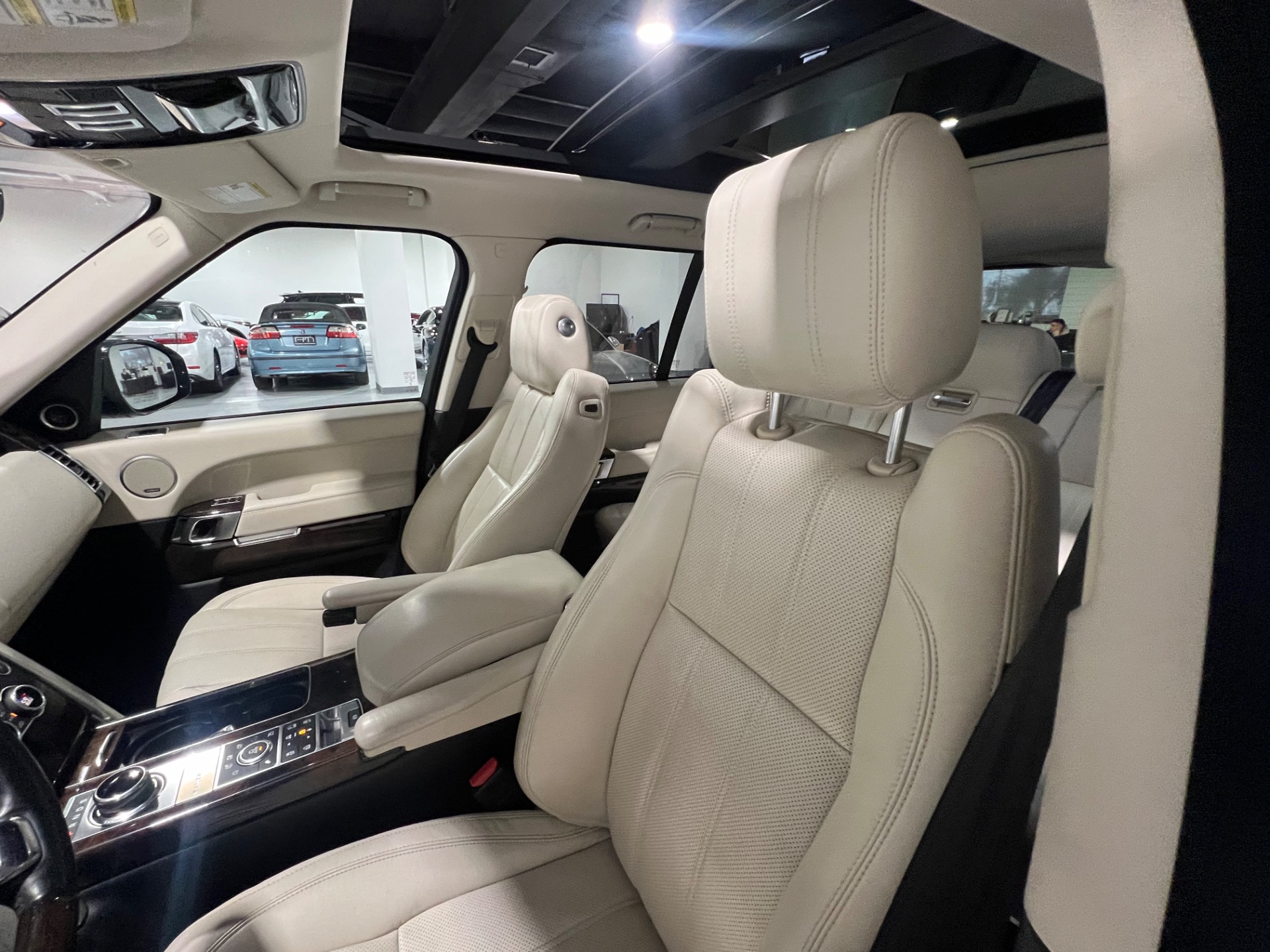 Used 2017 Fuji White Land Rover Range Rover supercharged V8 AWD ...