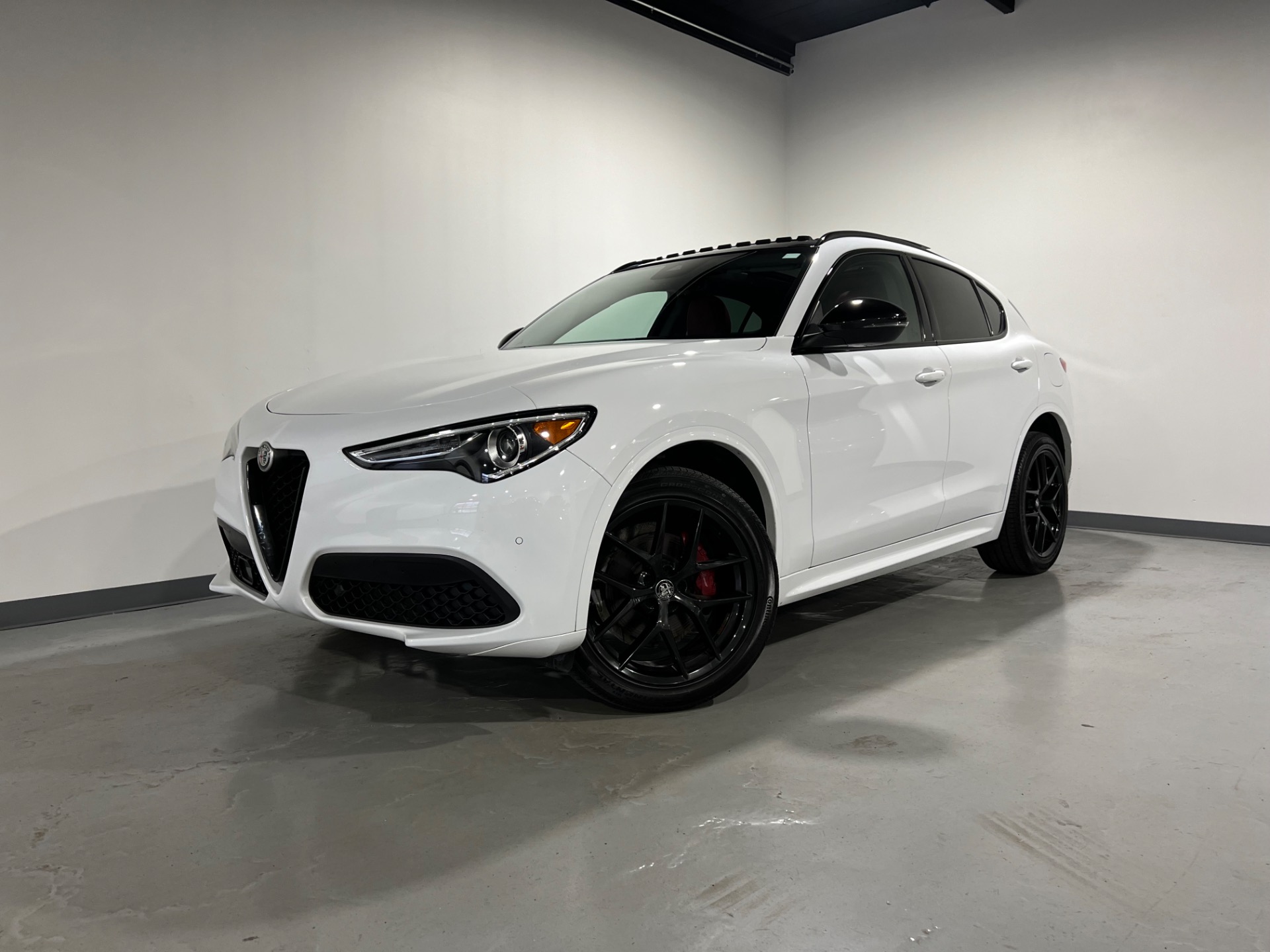 Alfa Romeo Used Car Inventory Michigan