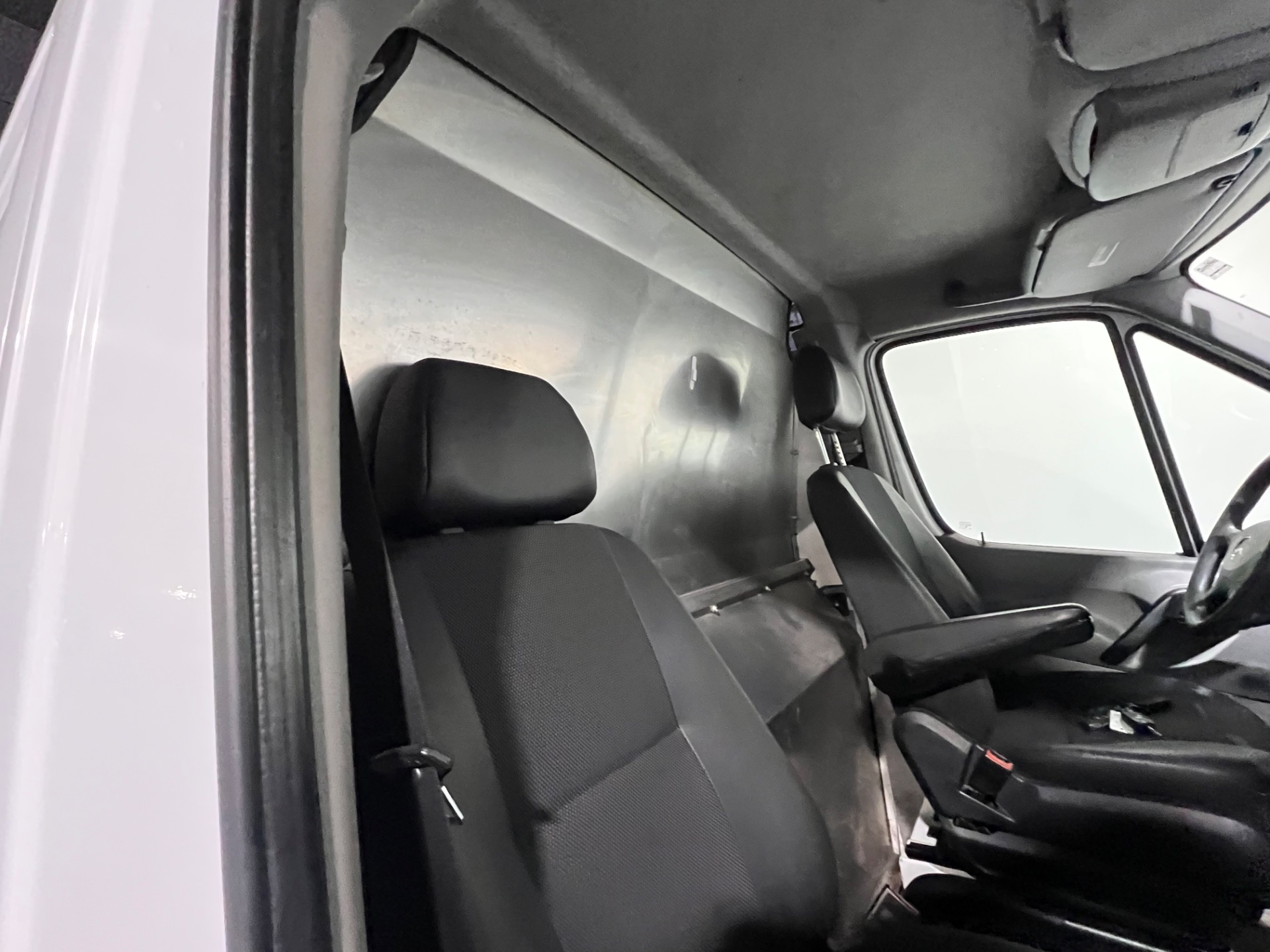 Used 2015 Arctic White Mercedes-Benz Sprinter 2500 6 Cyl Diesel 144 WB ...