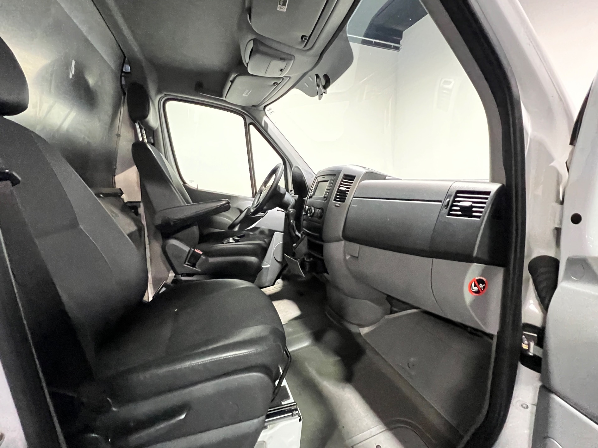 Used 2015 Arctic White Mercedes-Benz Sprinter 2500 6 Cyl Diesel 144 WB ...
