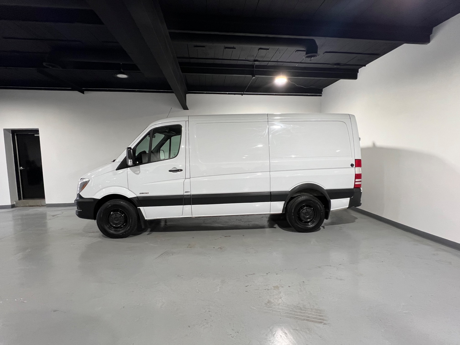 Used 2015 Arctic White Mercedes-Benz Sprinter 2500 6 Cyl Diesel 144 WB ...