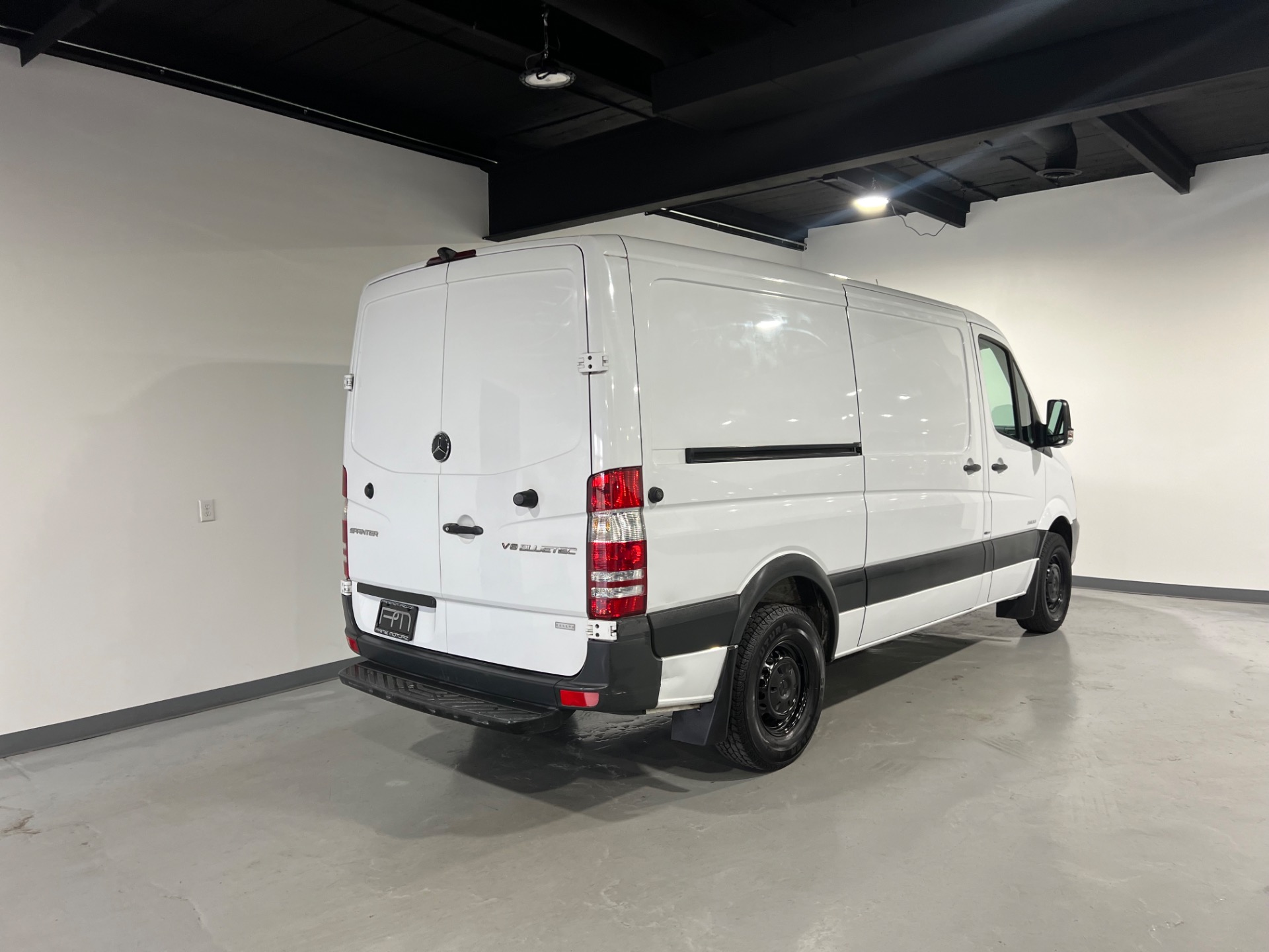 Used 2015 Arctic White Mercedes-Benz Sprinter 2500 6 Cyl Diesel 144 WB ...