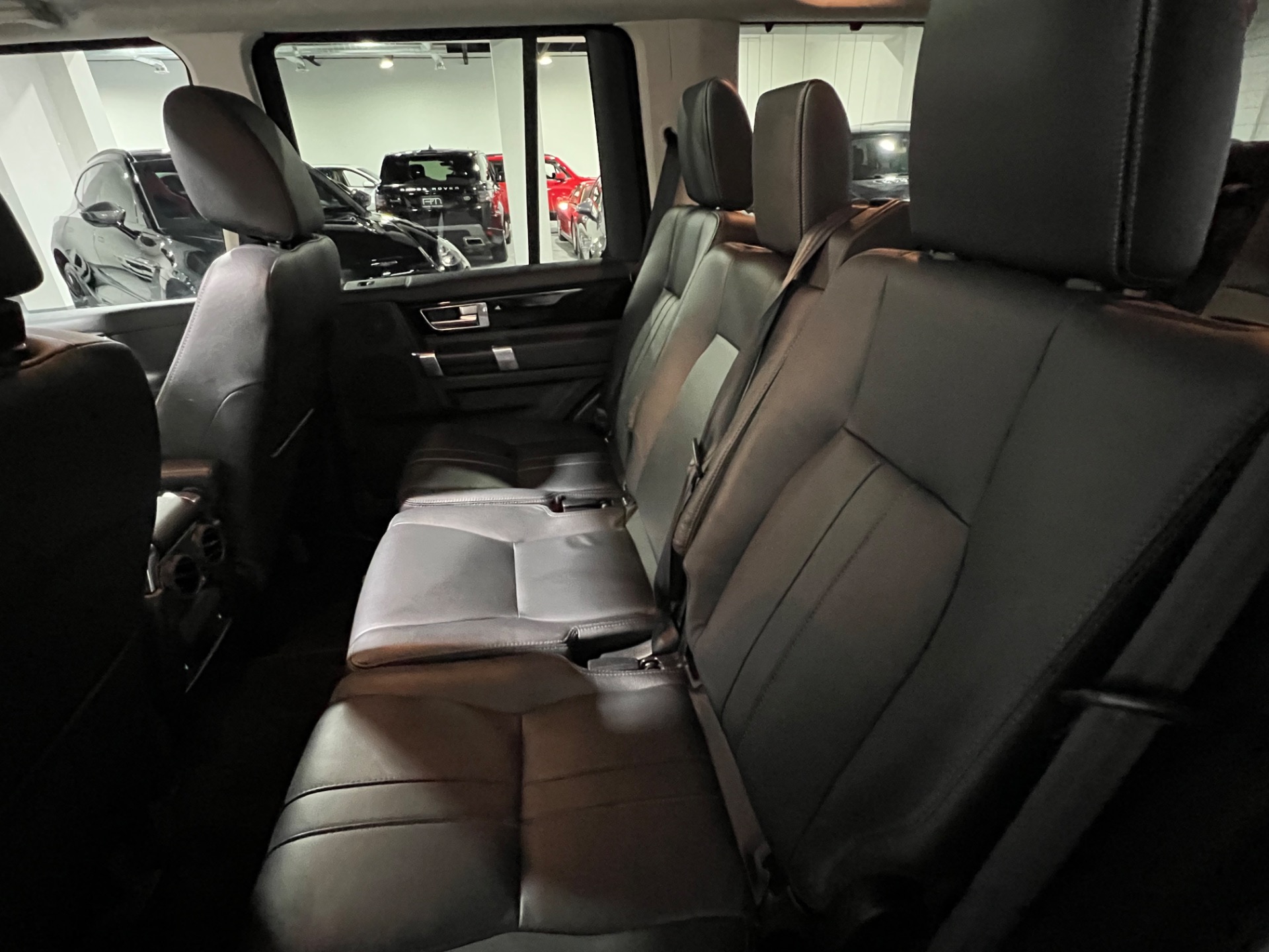 Used 2015 Indus Silver Metallic Land Rover LR4 HSE 4X4 HSE For Sale ...
