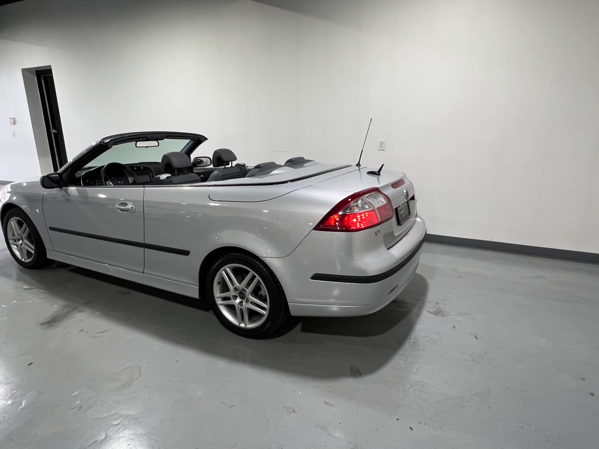 Used 2007 Silver Metallic Saab 9-3 Convertible 6-Speed Manual Trans. 2 ...
