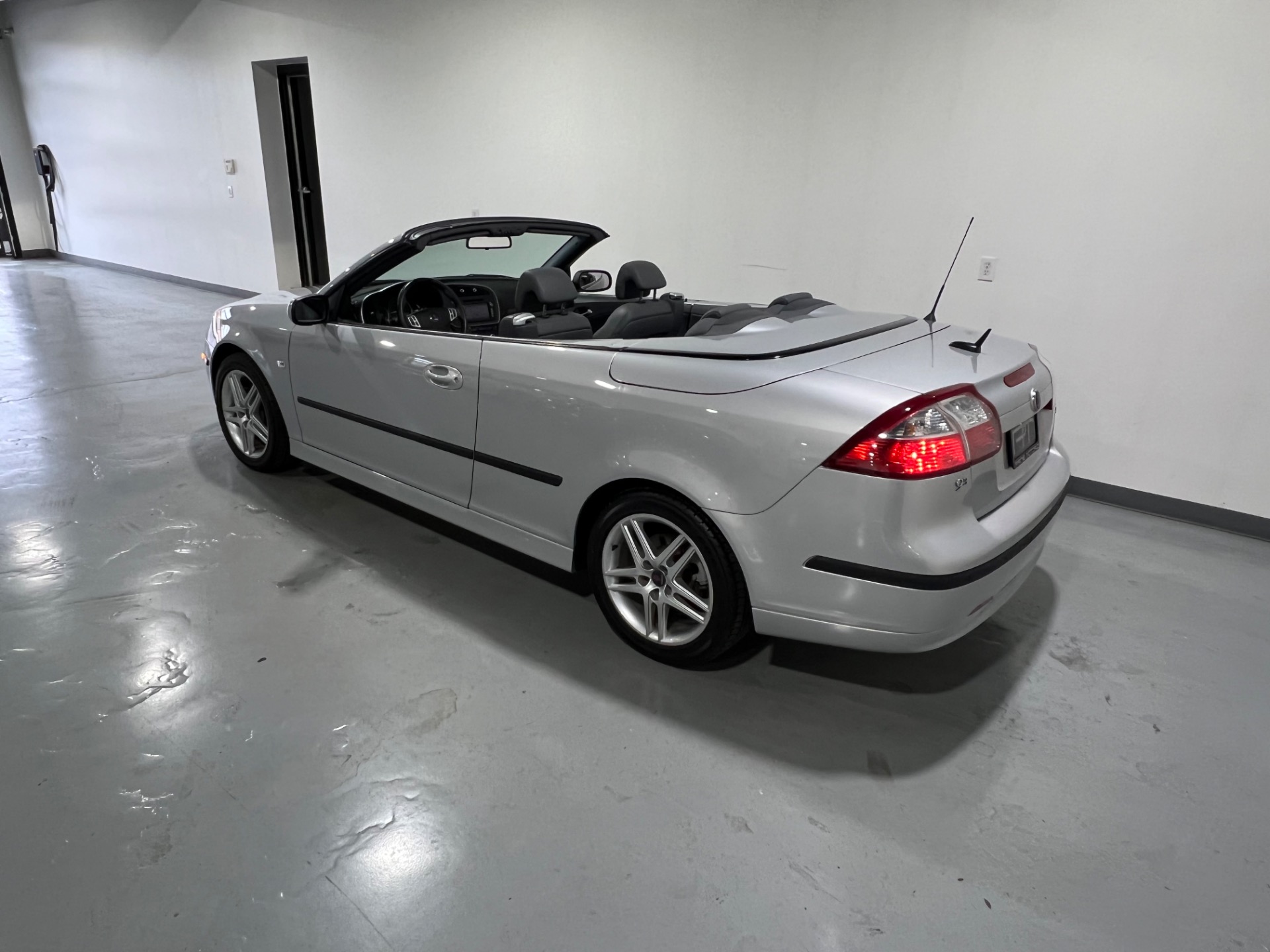 Used 2007 Silver Metallic Saab 9-3 Convertible 6-Speed Manual Trans. 2 ...