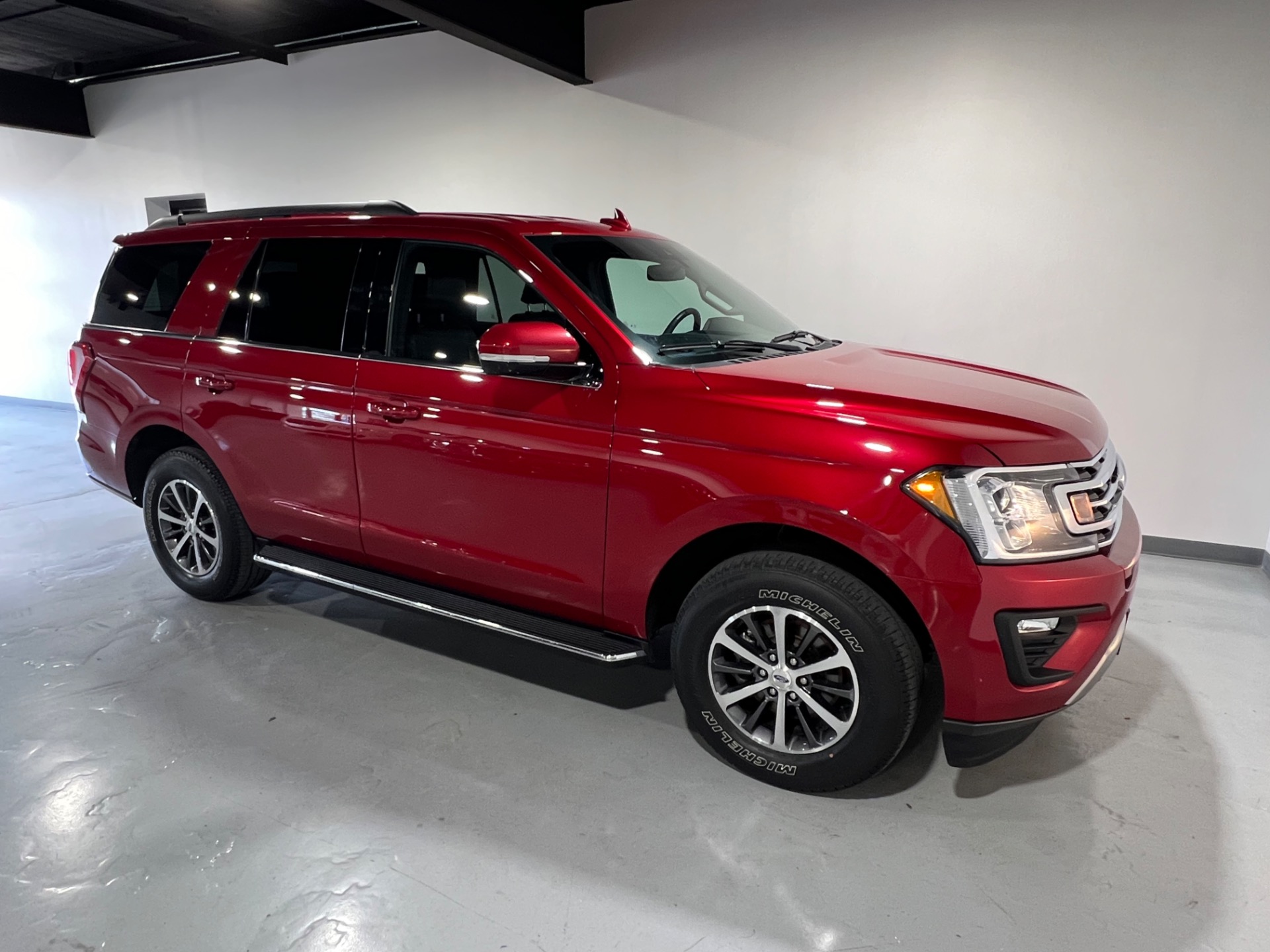 Used 2021 Rapid Red Metallic Tinted Clearcoat Ford Expedition XLT 4X4 ...