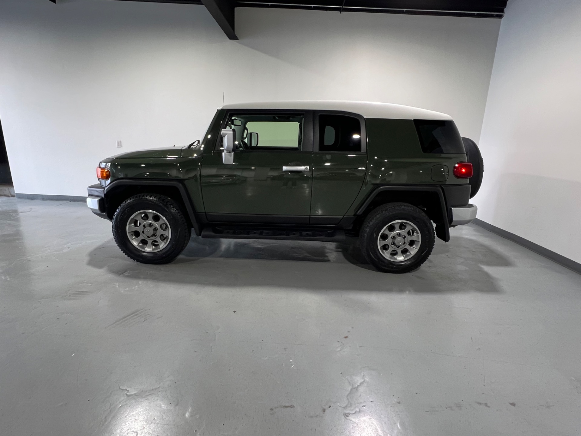 Green Fj Cruiser