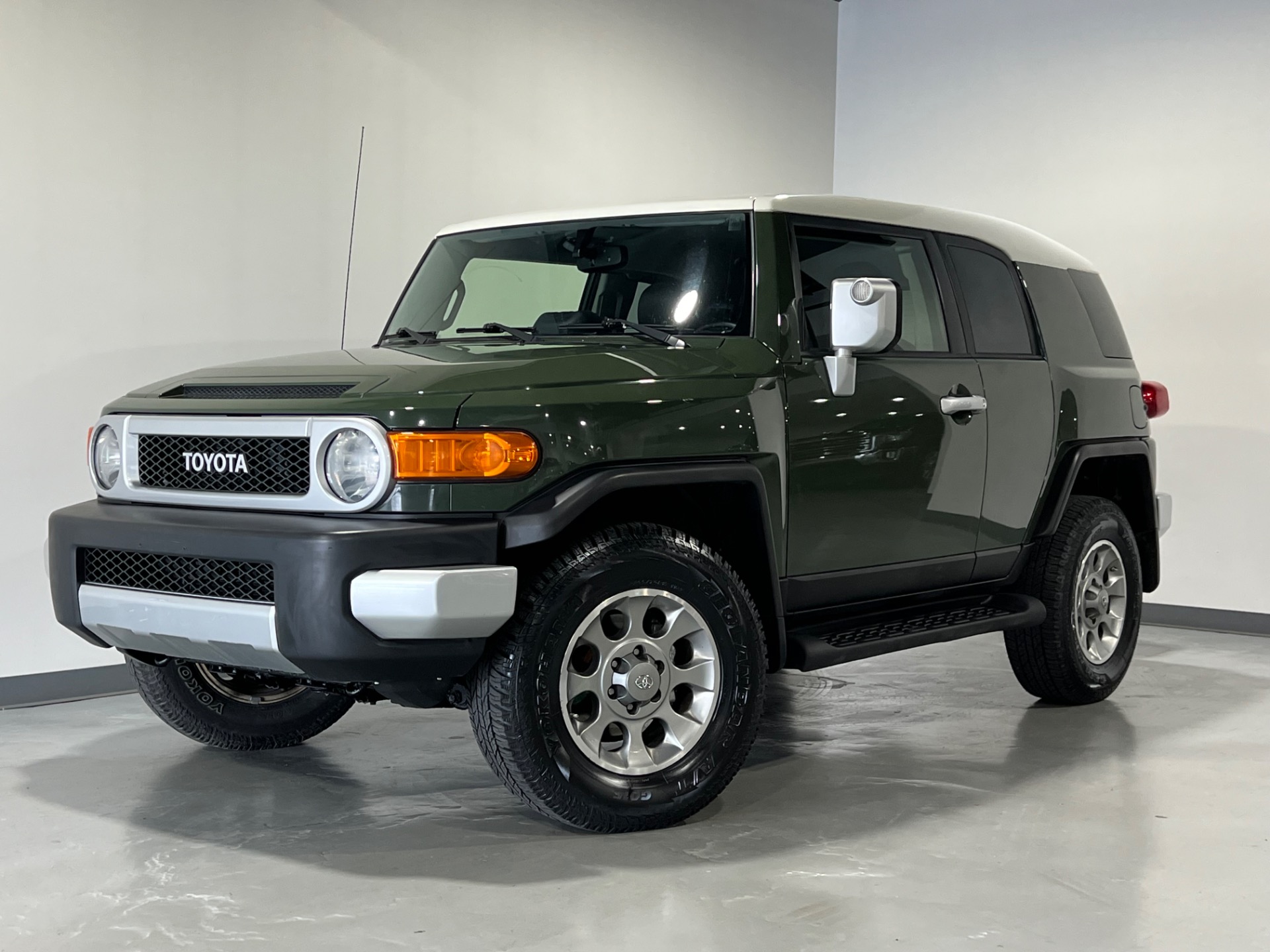 Green Fj Cruiser