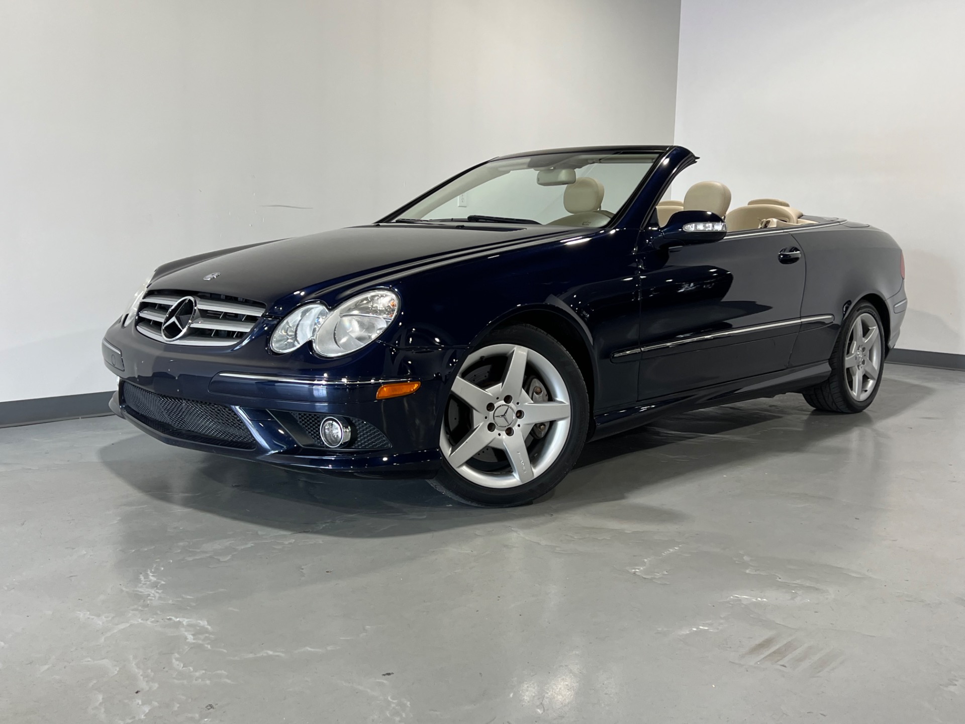 Used 2009 Capri Blue Metallic Mercedes-Benz CLK 350 Convertible CLK 350 ...