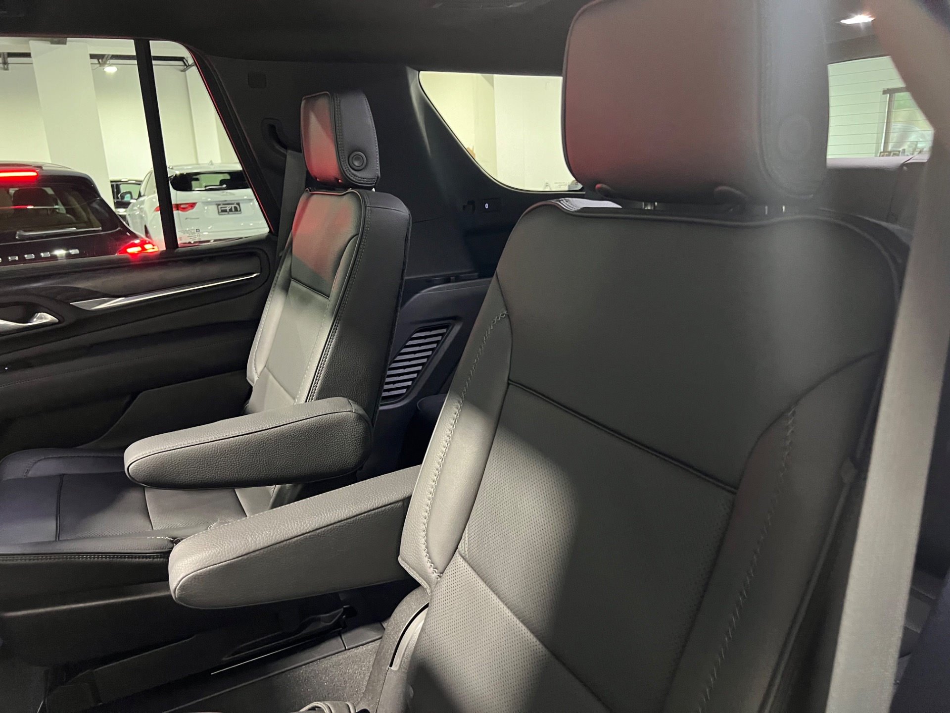 Used 2021 Onyx Black GMC Yukon DENALI ULTIMATE 4WD Denali For Sale ...