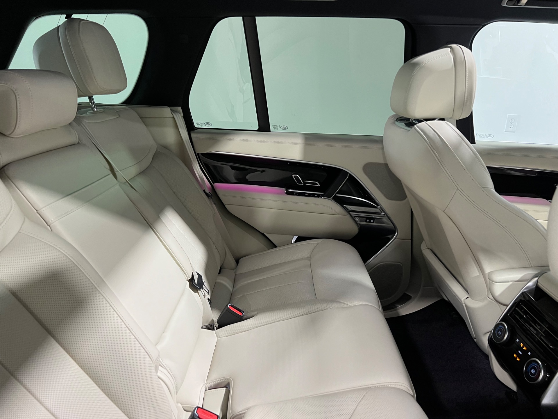 Used 2023 Fuji White Land Rover Range Rover P530 AWD P530 SE For Sale ...